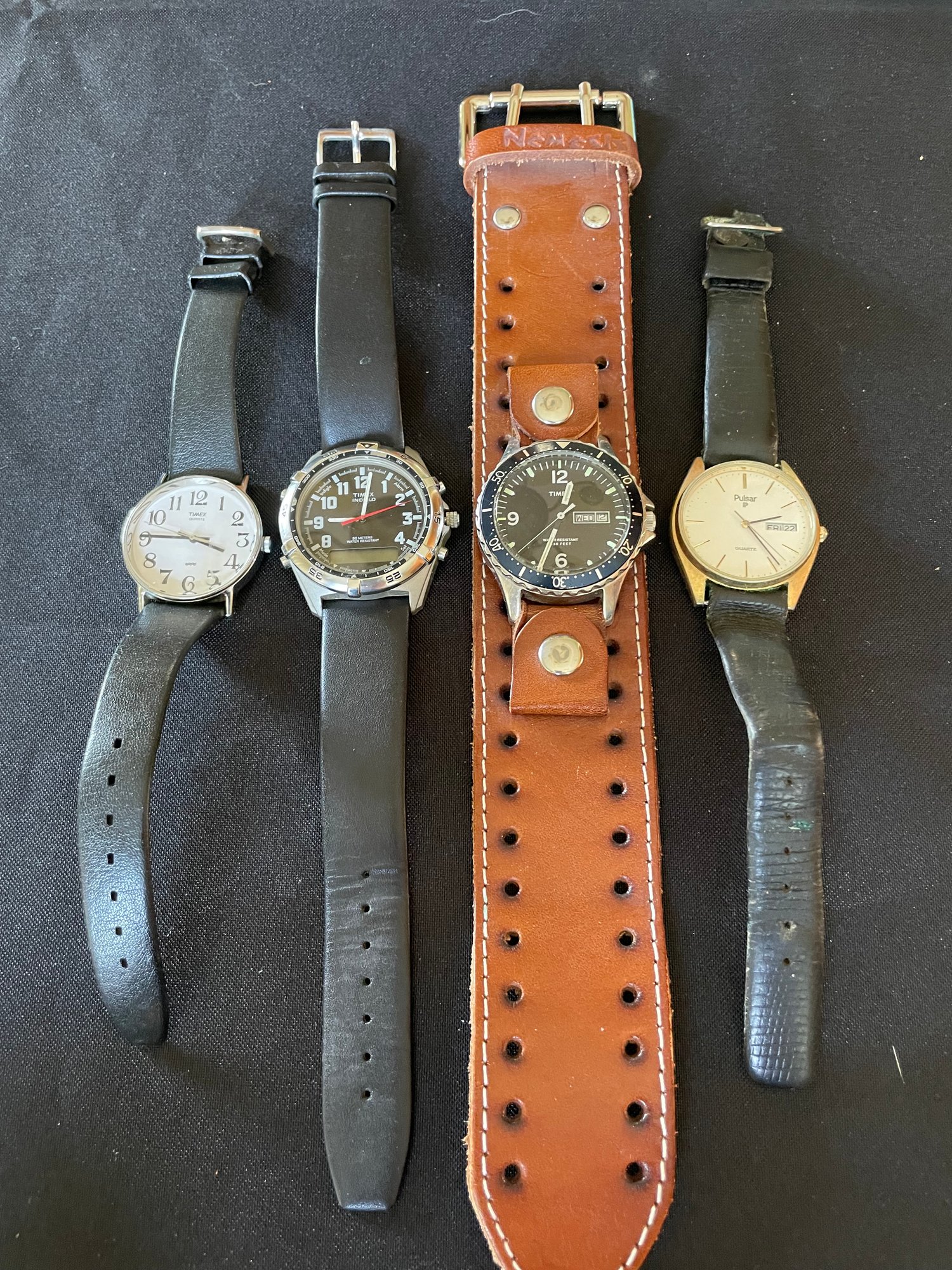 R2 Four Mens Watches (Timex, Pulsar) #45423 | Auctionninja.com