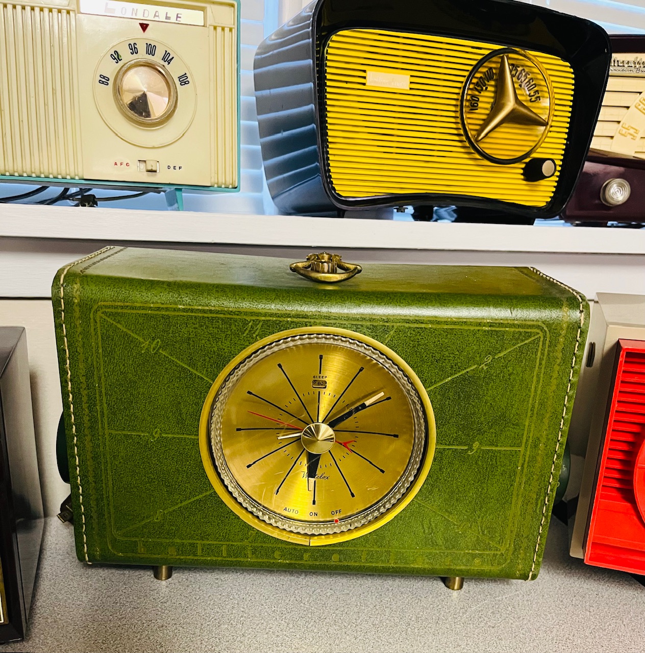 R13 Large Lot Of Vintage Hallicrafters Radios Londale #44582 ...