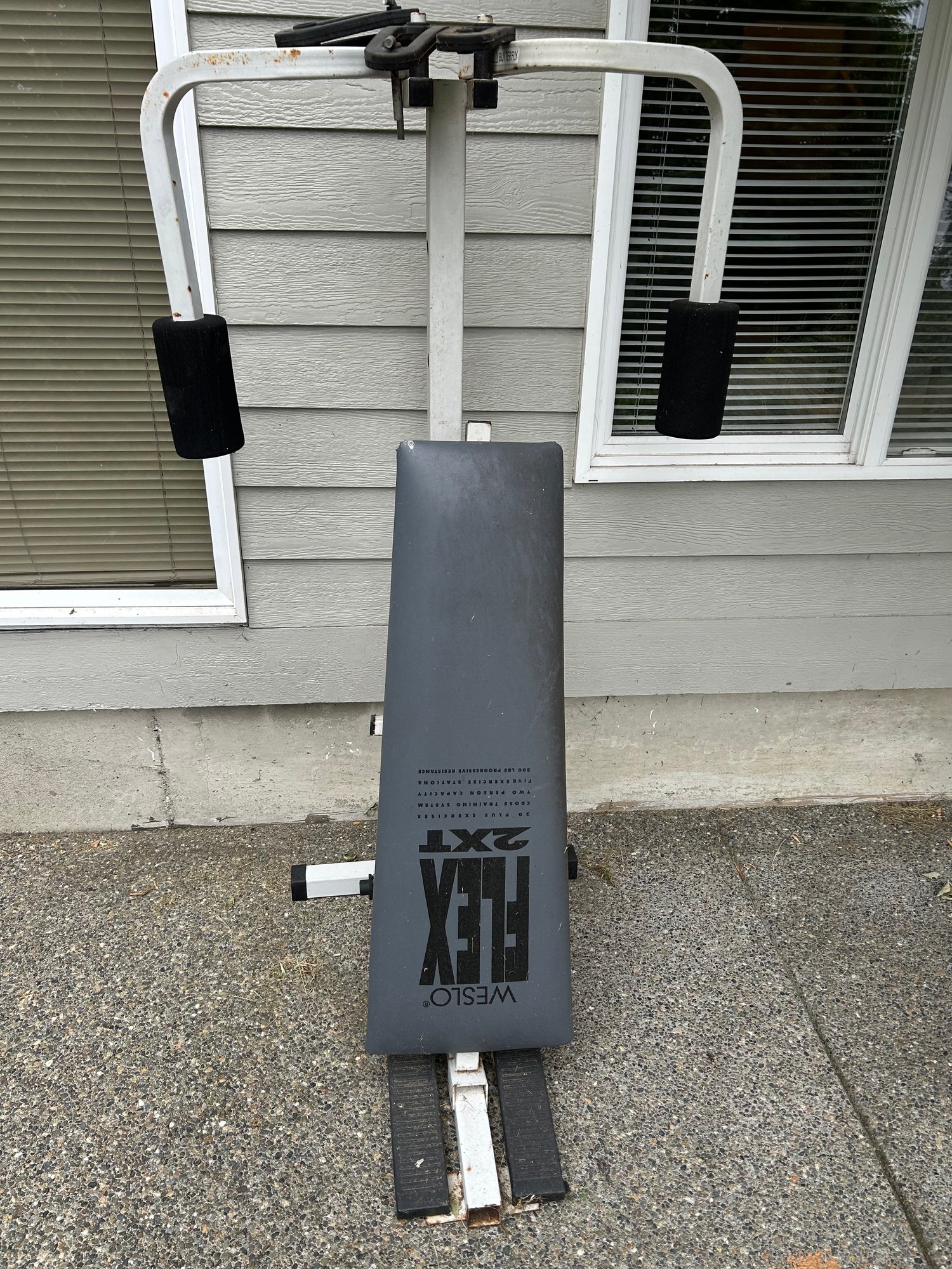 R00 Weslo Flex 2XT Exercise Machine #39165 | Auctionninja.com
