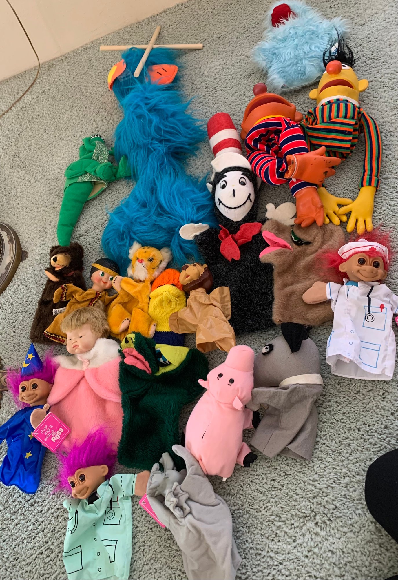 Assorted Puppets, Bert And Ernie Puppets, Cat In The Hat Puppet, Troll ...