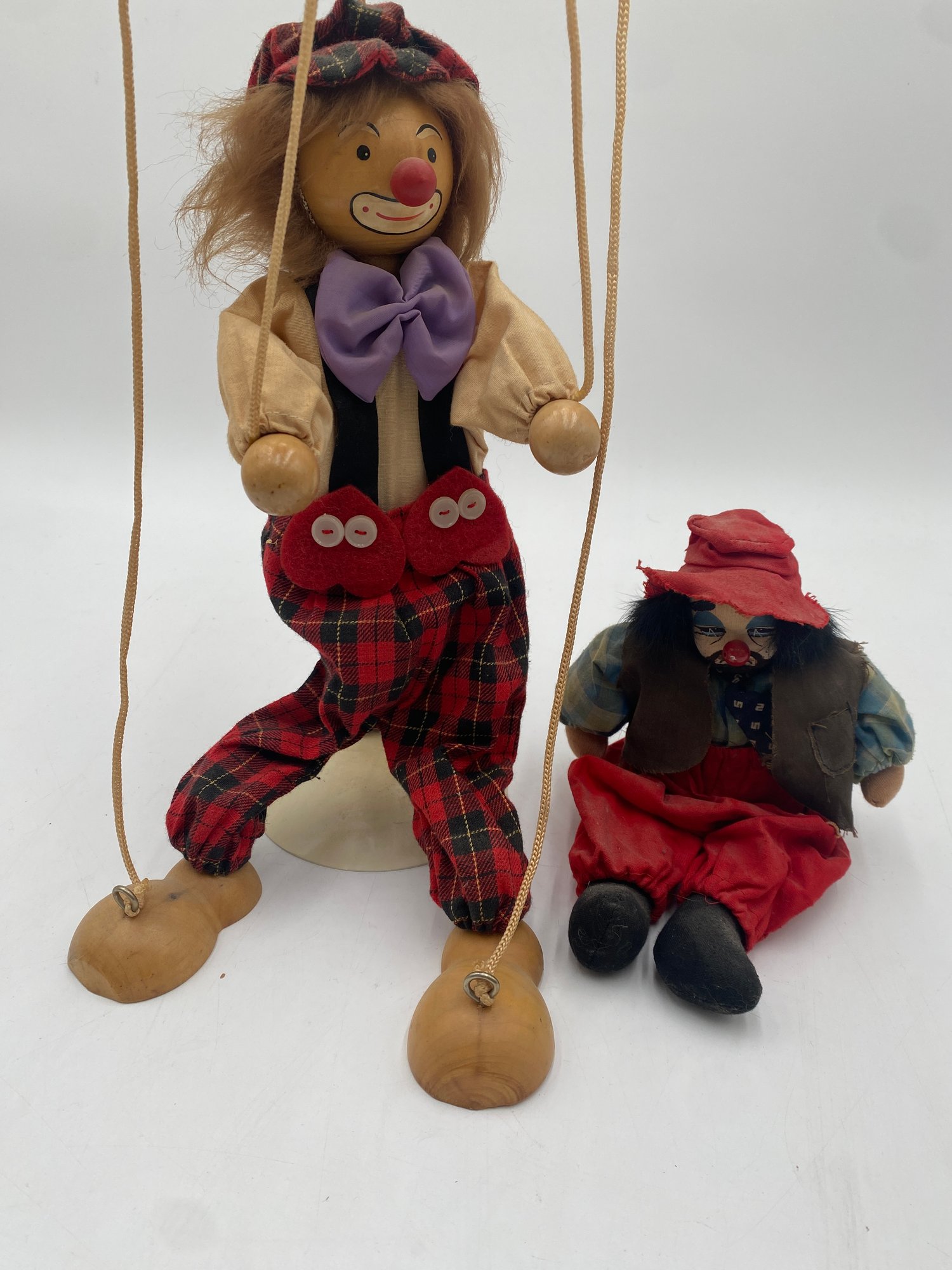 R1 Clown String Puppet And Bean Bag Puppet #48861 | Auctionninja.com