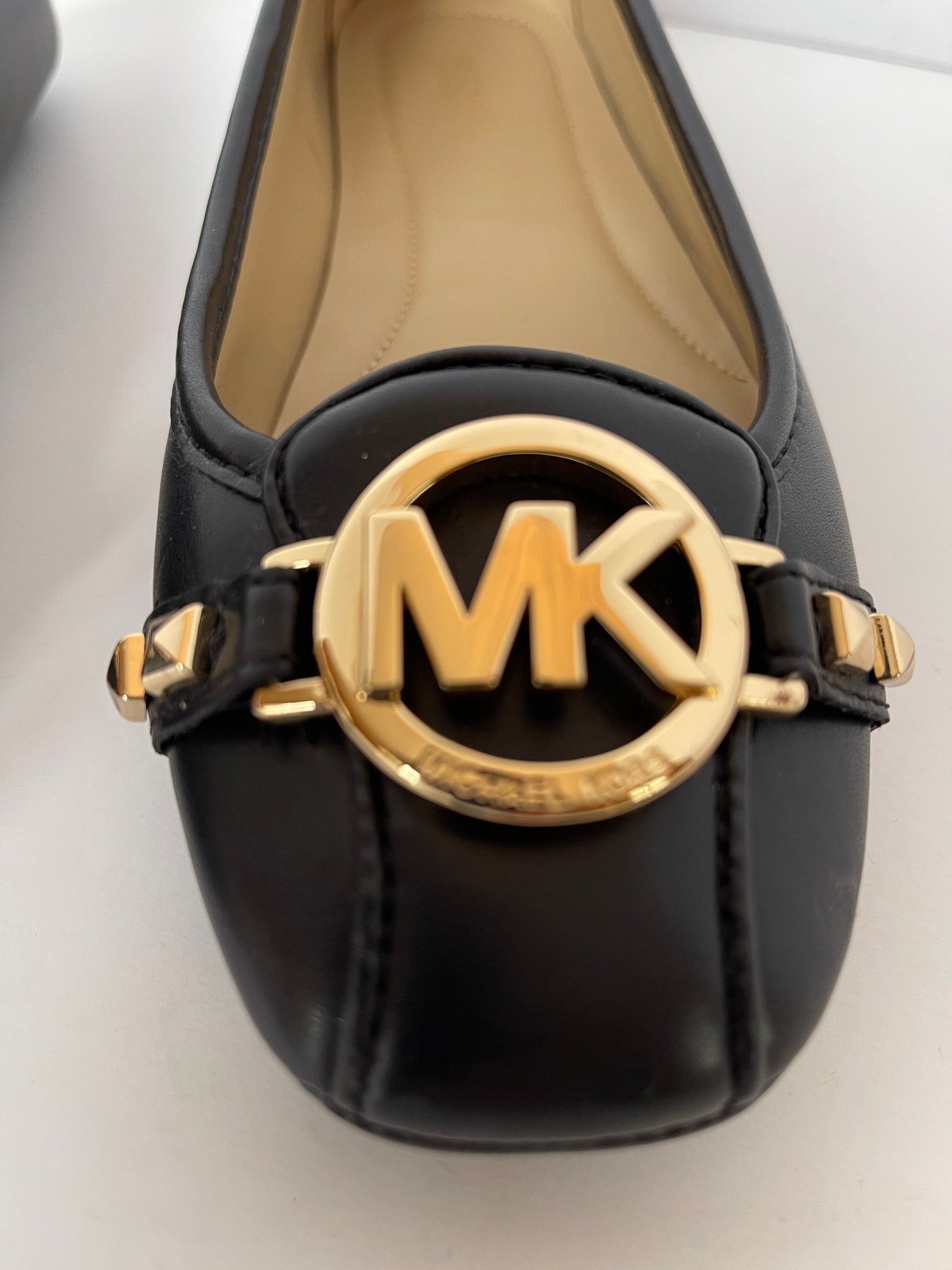 Michael Kors Ballet Shoes #3588 | Auctionninja.com