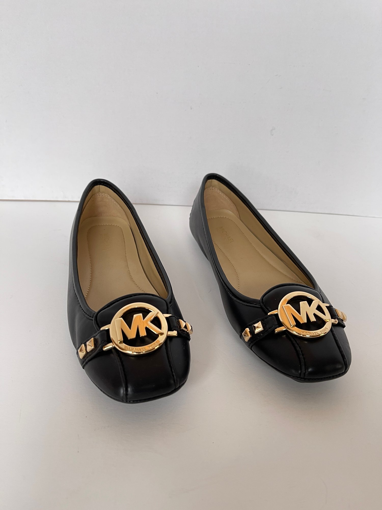 Michael Kors Ballet Shoes #3588 | Auctionninja.com
