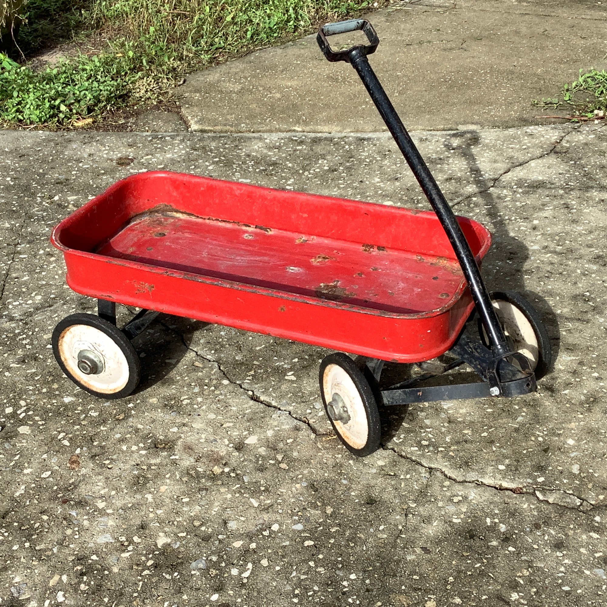 Vintage Rex Missile Red Wagon, Ca 1960s #5945 | Auctionninja.com
