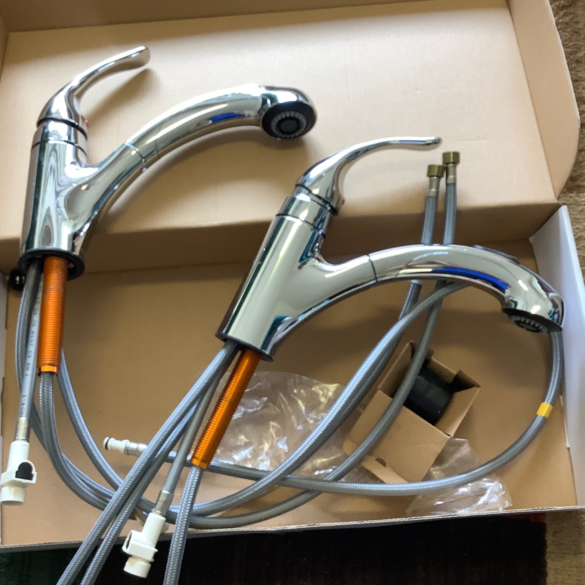 2 Moen Kitchen Faucets With Pull Out Sprayers, Both Appear To Very Light Usage #7991 ...