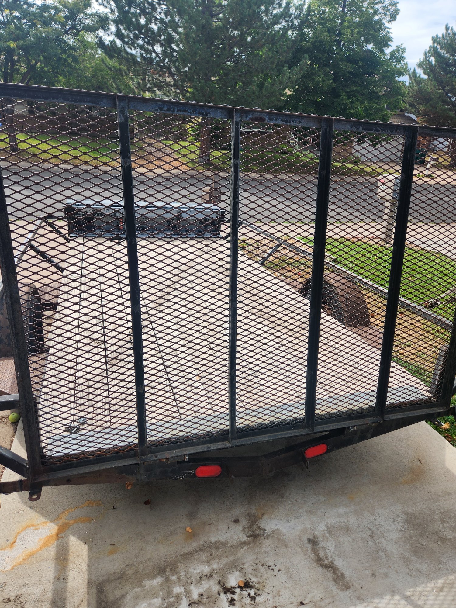 1968 Commanche Trailer With Drop Down Gate #1979 | Auctionninja.com