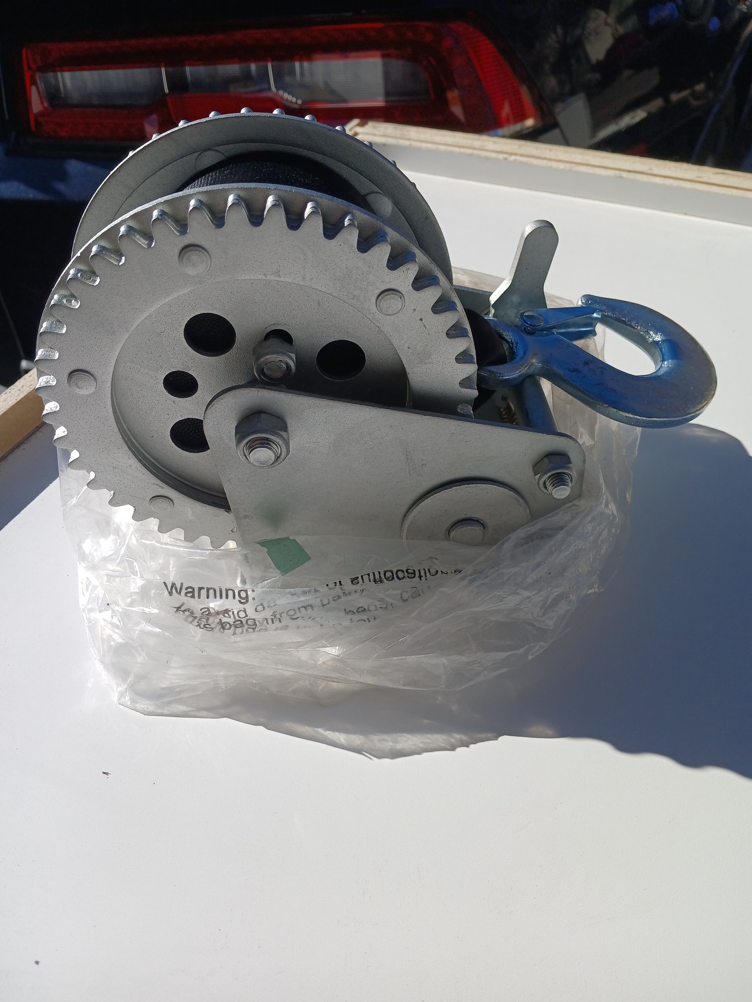 Trailer Wench #1898 | Auctionninja.com