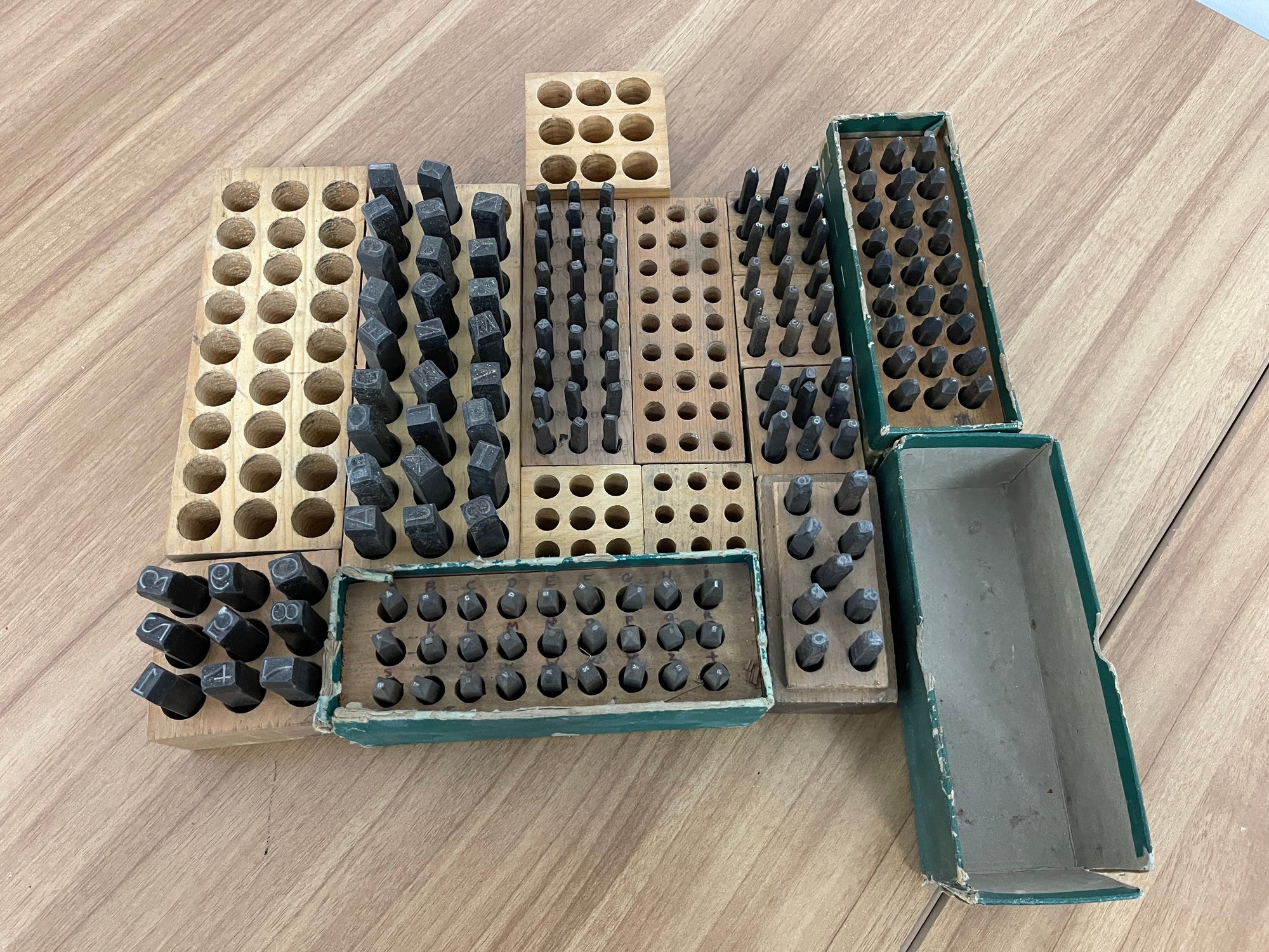 Lot Of 8 Metal Stamping Sets #17857 | Auctionninja.com