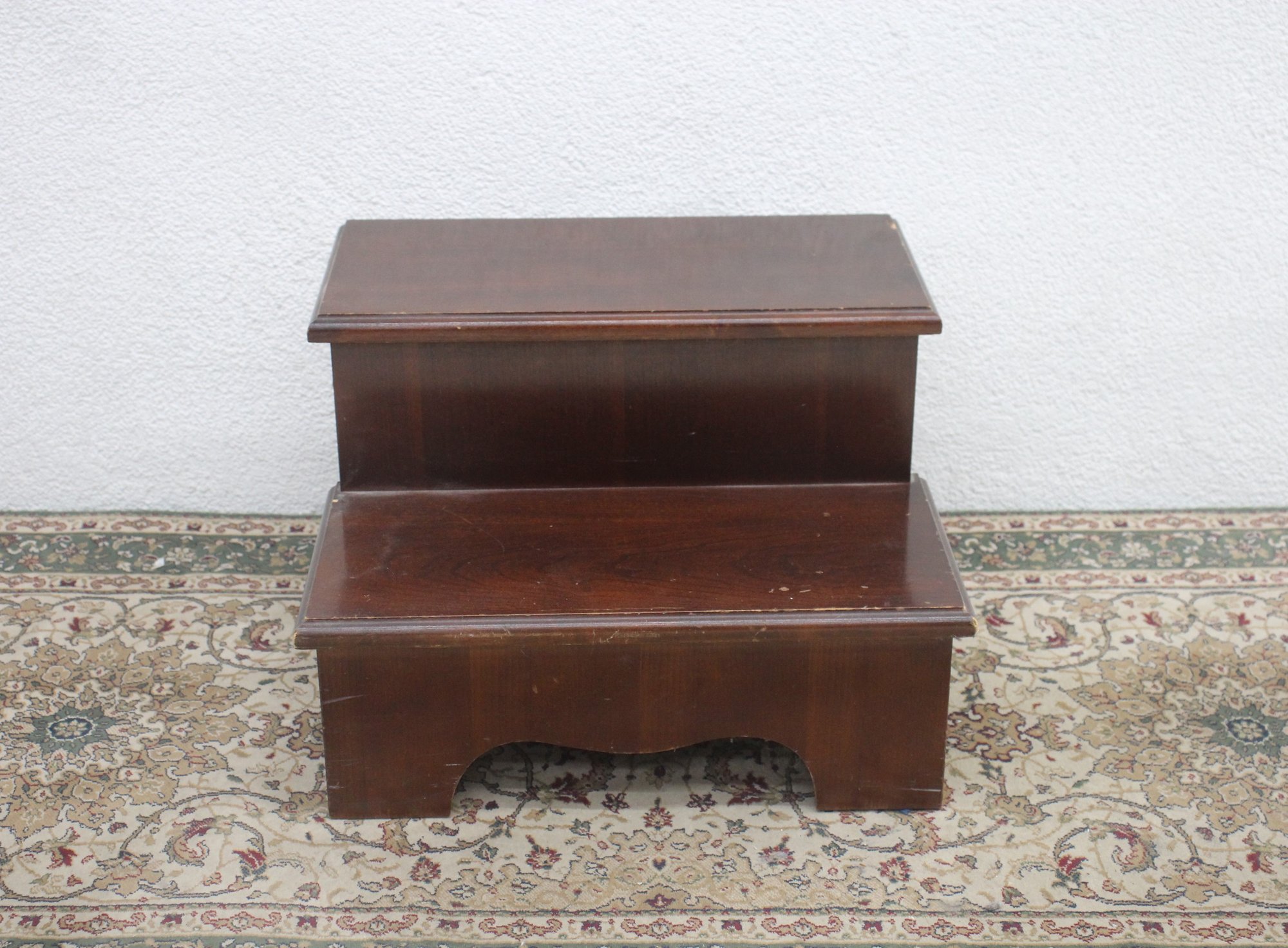 Vintage Mahogany Two-Step Bedside Step Stool 13"H X 19"W X 17.5"D #82339 | Auctionninja.com