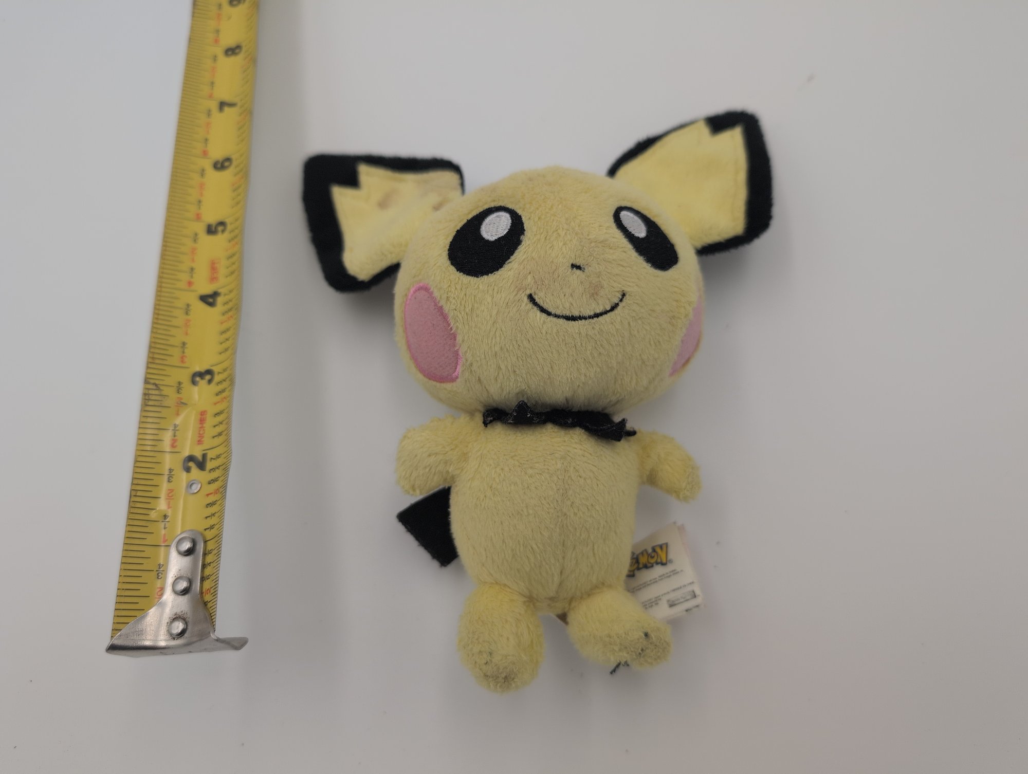 Pokemon Plush Pichu #8061 | Auctionninja.com