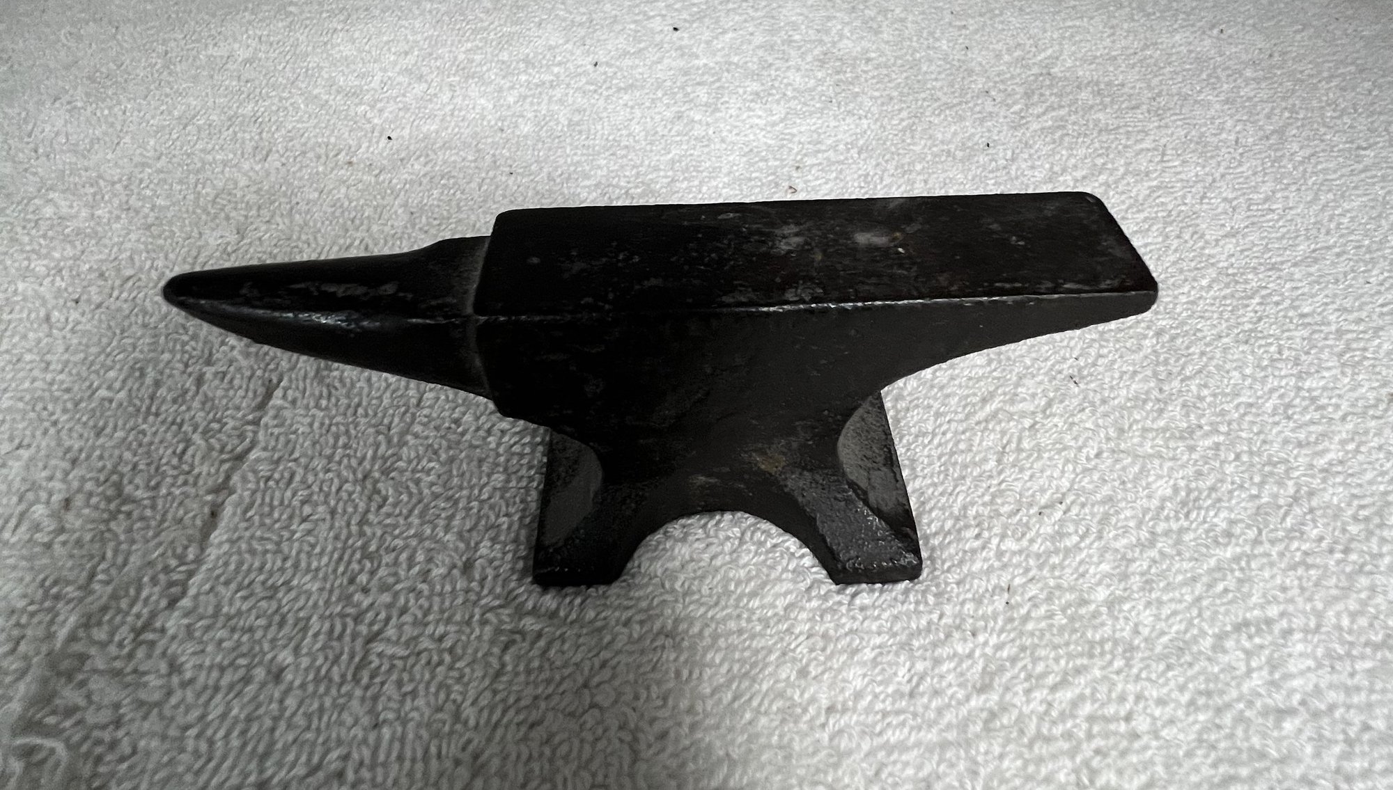 Vintage Small Cast Steel Blacksmith Anvil #6055 | Auctionninja.com