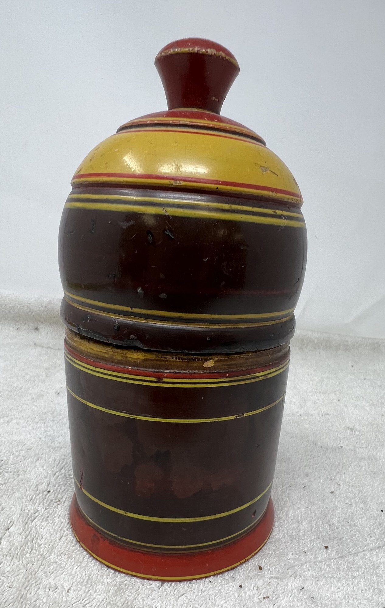 Antique Wooden Urn Shaped Box #6107 | Auctionninja.com