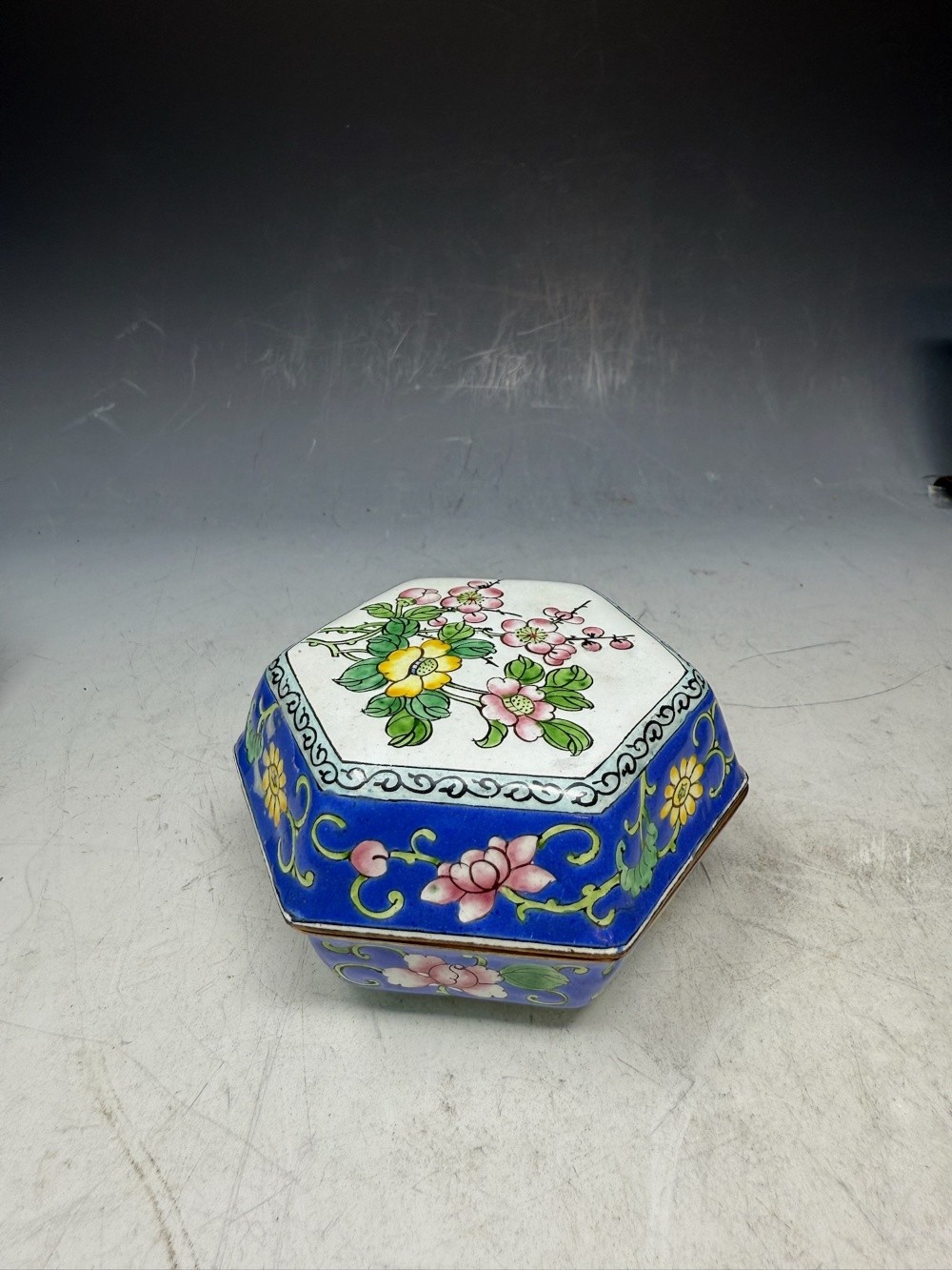 Hexagonal Chinese Enameled Makeup Box Or Trinket Box. Nice Condition ...