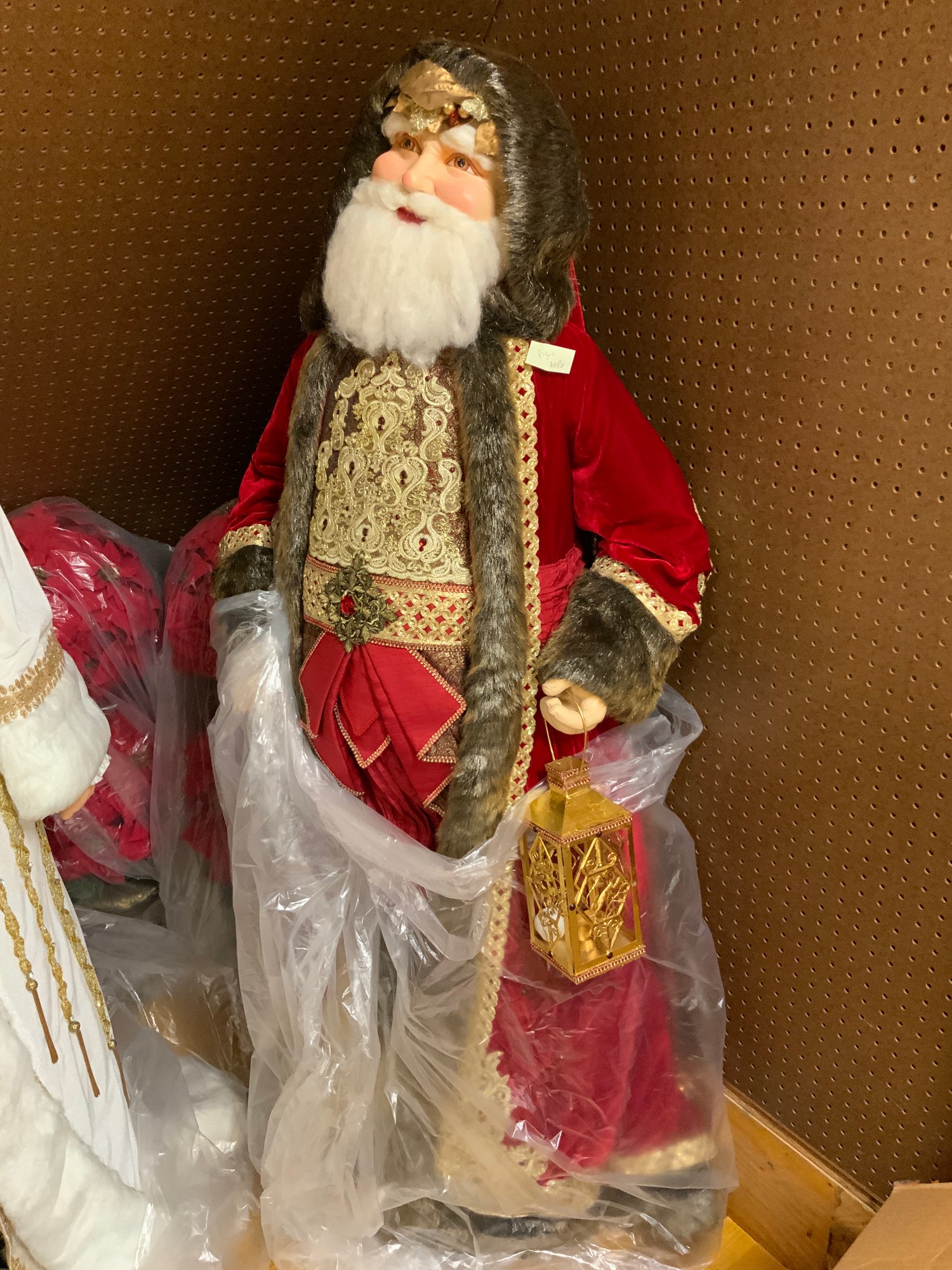 3A Life Size Santa Figure Five Feet Tall 64 Inches #9181 | Auctionninja.com