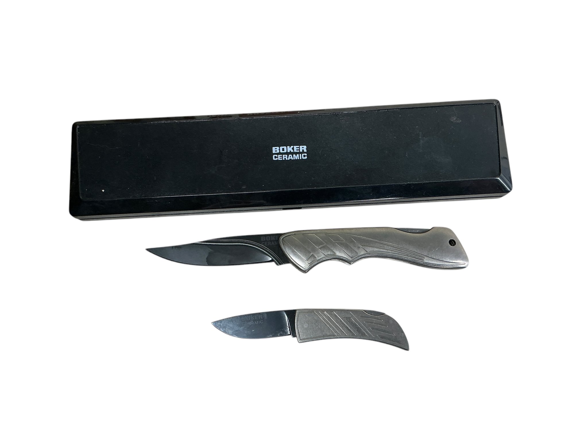 Lot Of Two Boker Ceramic Folding Pocket Knives #12935 | Auctionninja.com