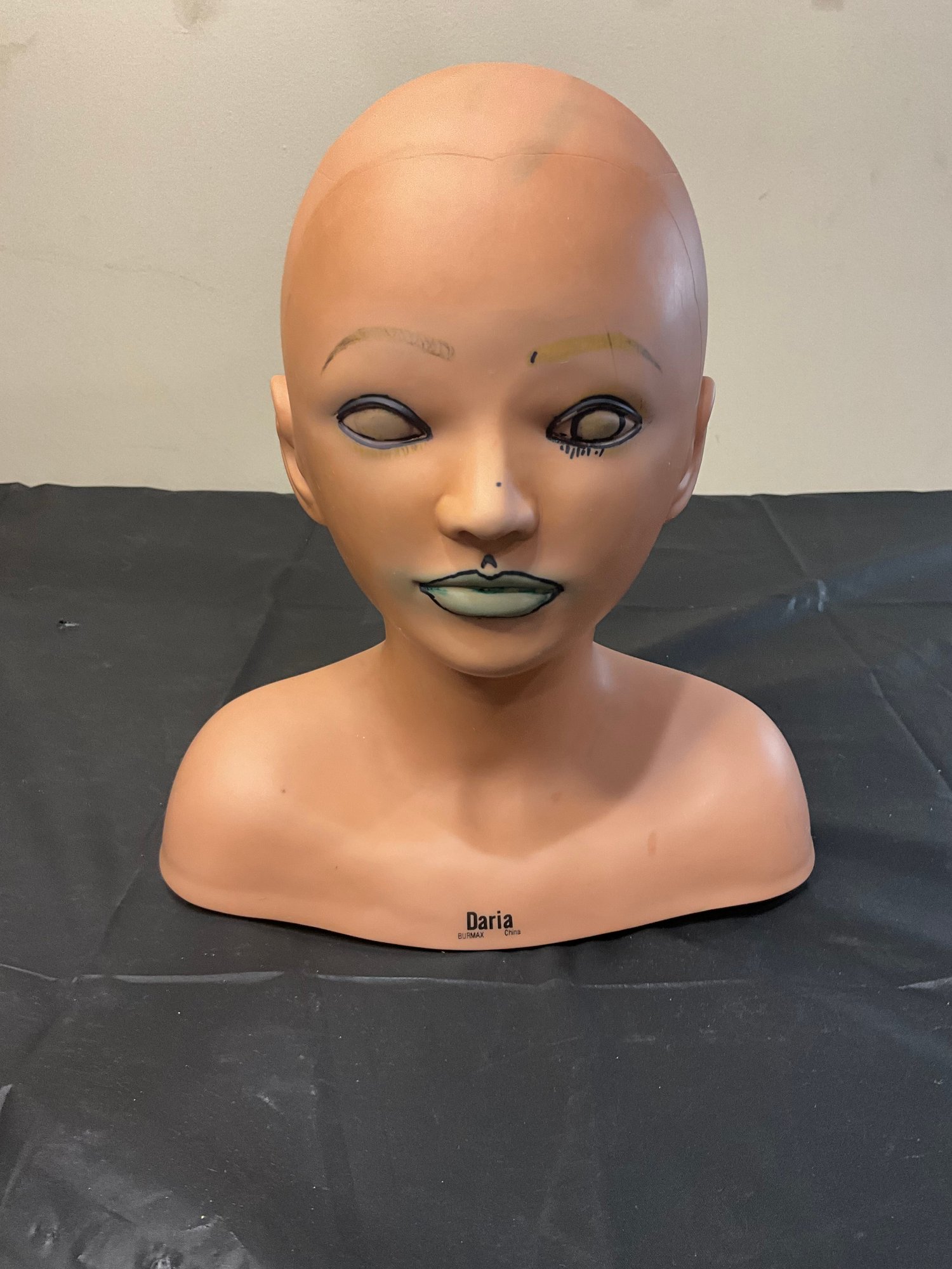 Daria Burmax Rubber Training Head #18948 | Auctionninja.com