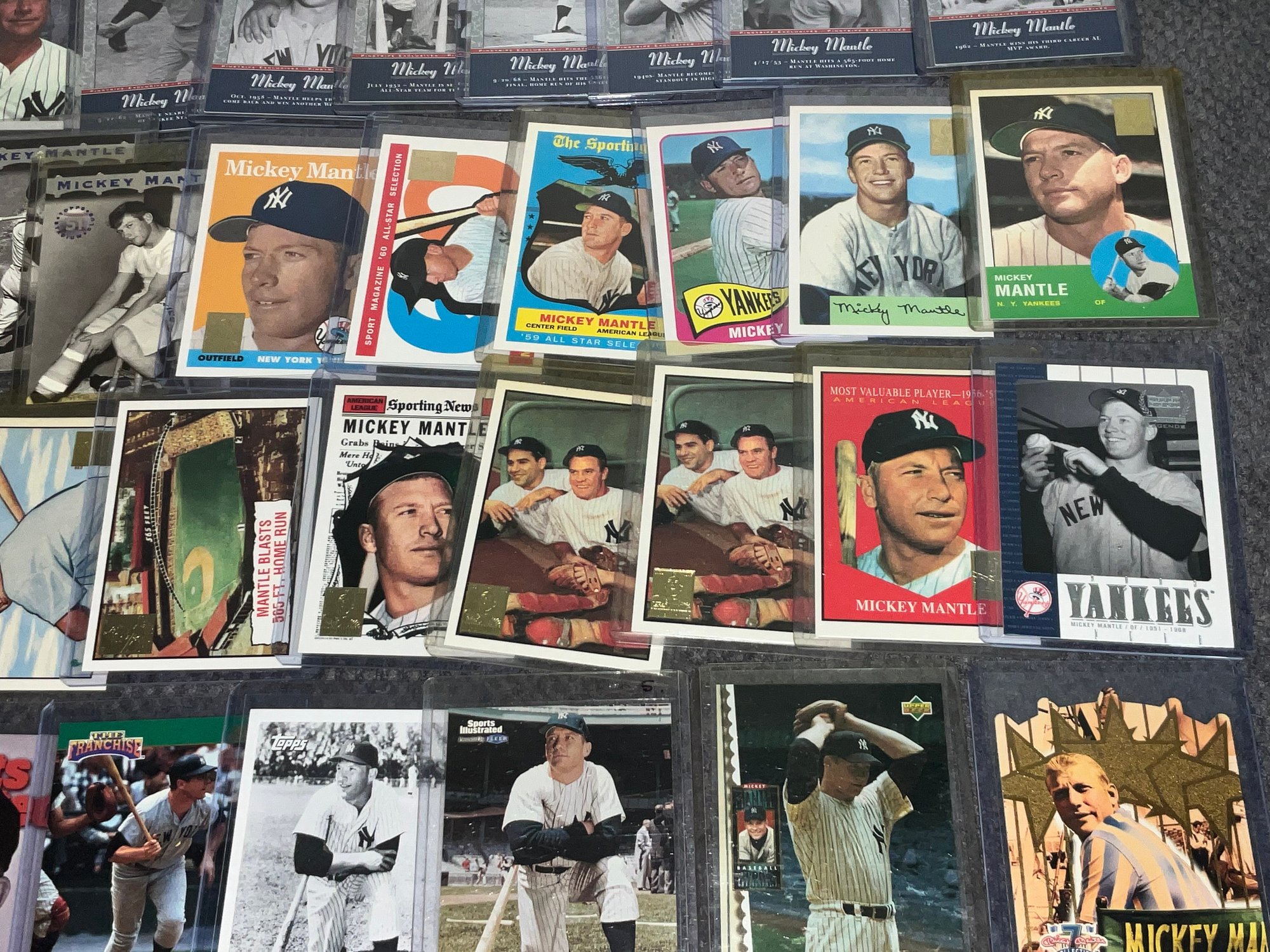 Nice Large Group Of Modern Mickey Mantle Cards #27274 | Auctionninja.com