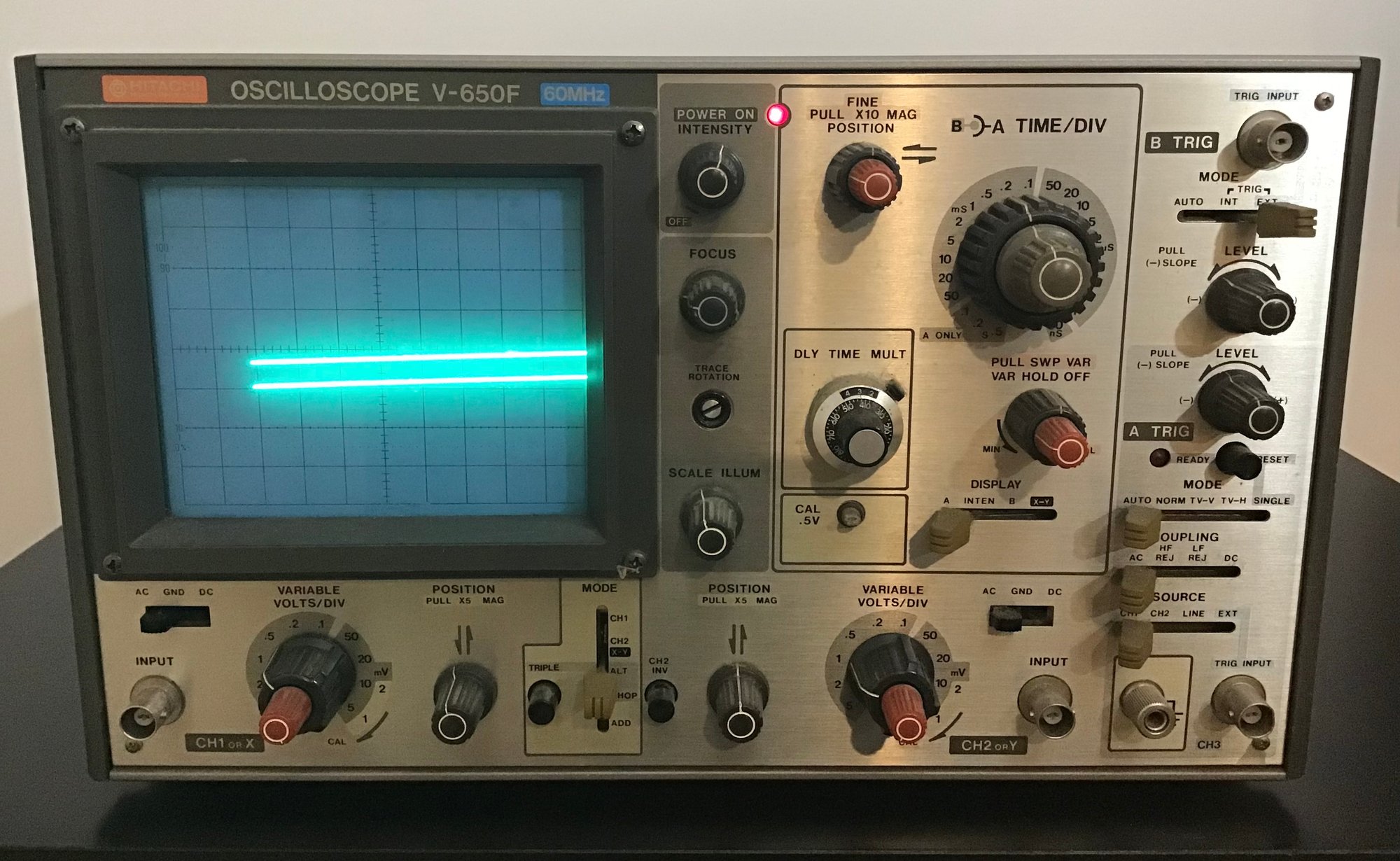 Hitachi V-650f Oscilloscope #1935785 | Auctionninja.com