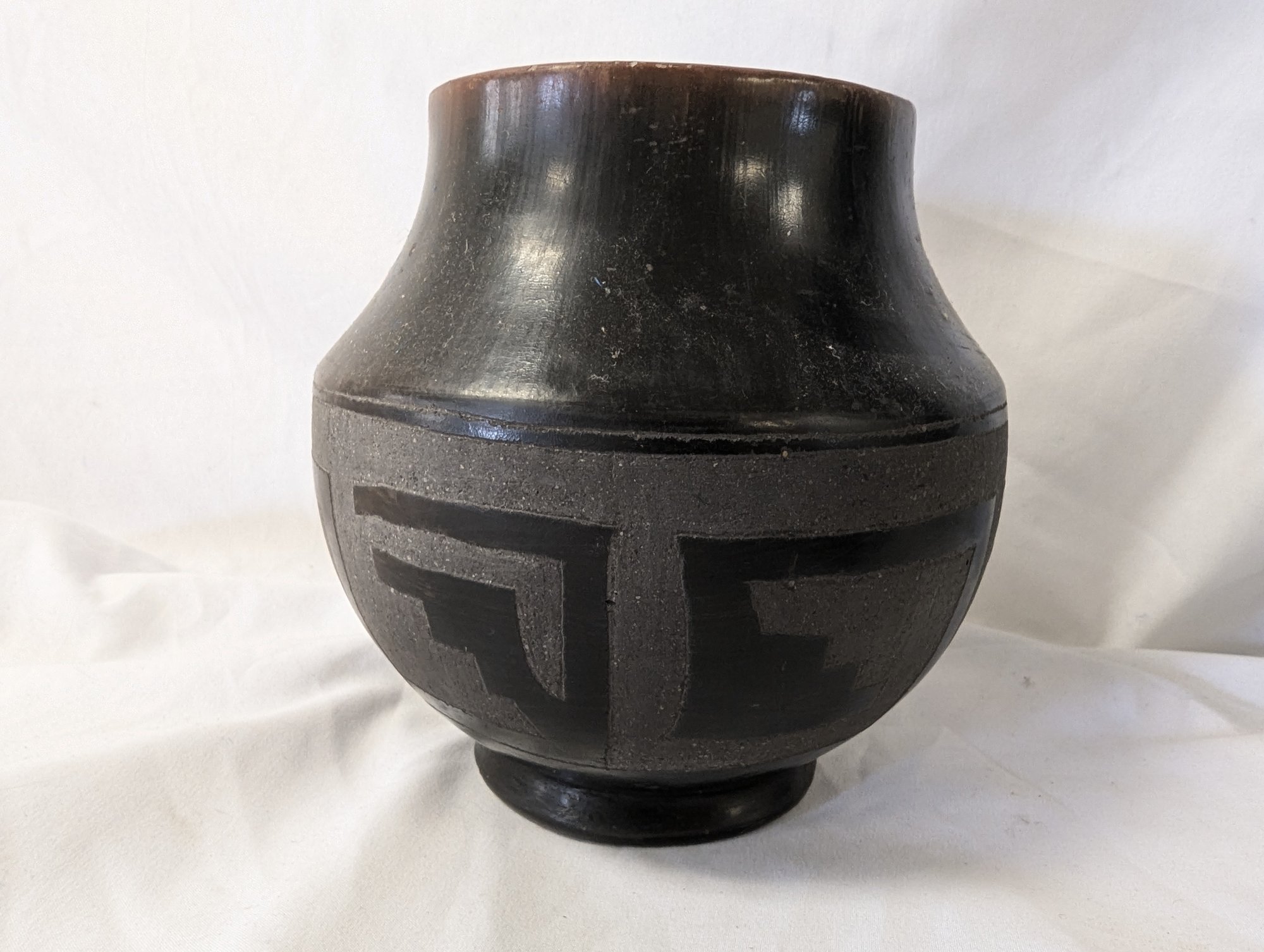 Signed C Lucano Black Mexican Pottery #1968247 | Auctionninja.com