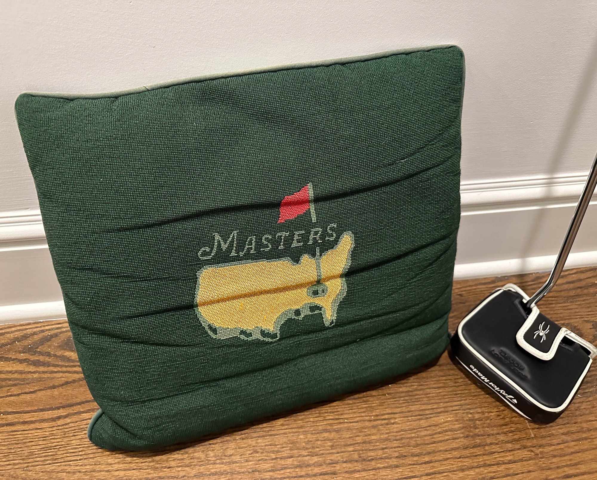 Taylor Made Spider Daddy Long Legs Putter With Masters Pillow #1954492 ...
