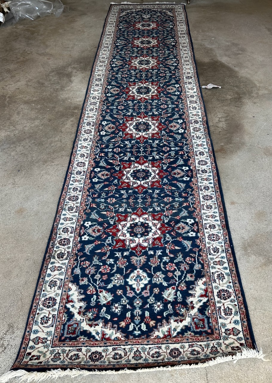 Asian 3" X 12" Indo Persian Wool Runner #1914836 | Auctionninja.com