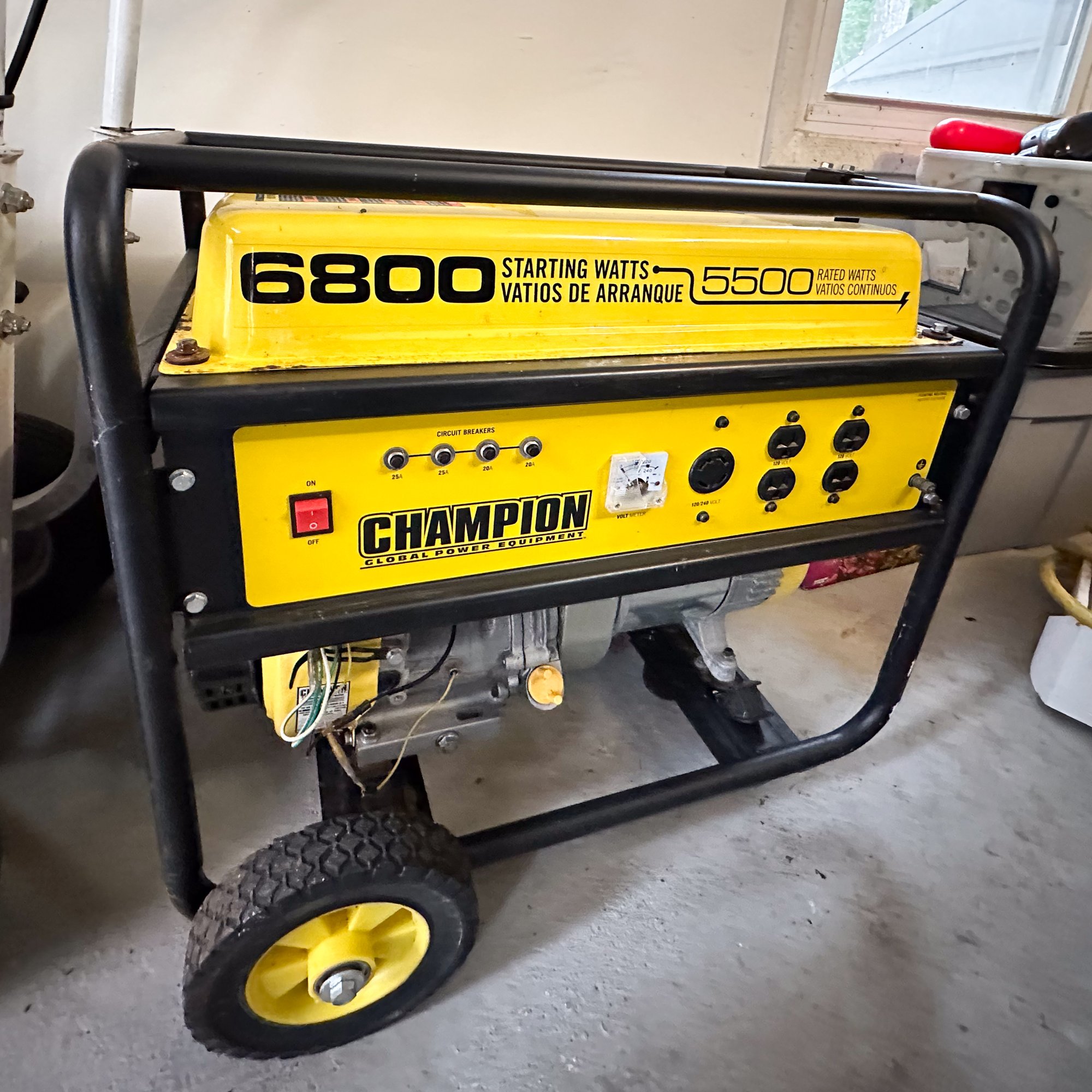 Champion 6800 Generator Model 41135 #2004907 | Auctionninja.com