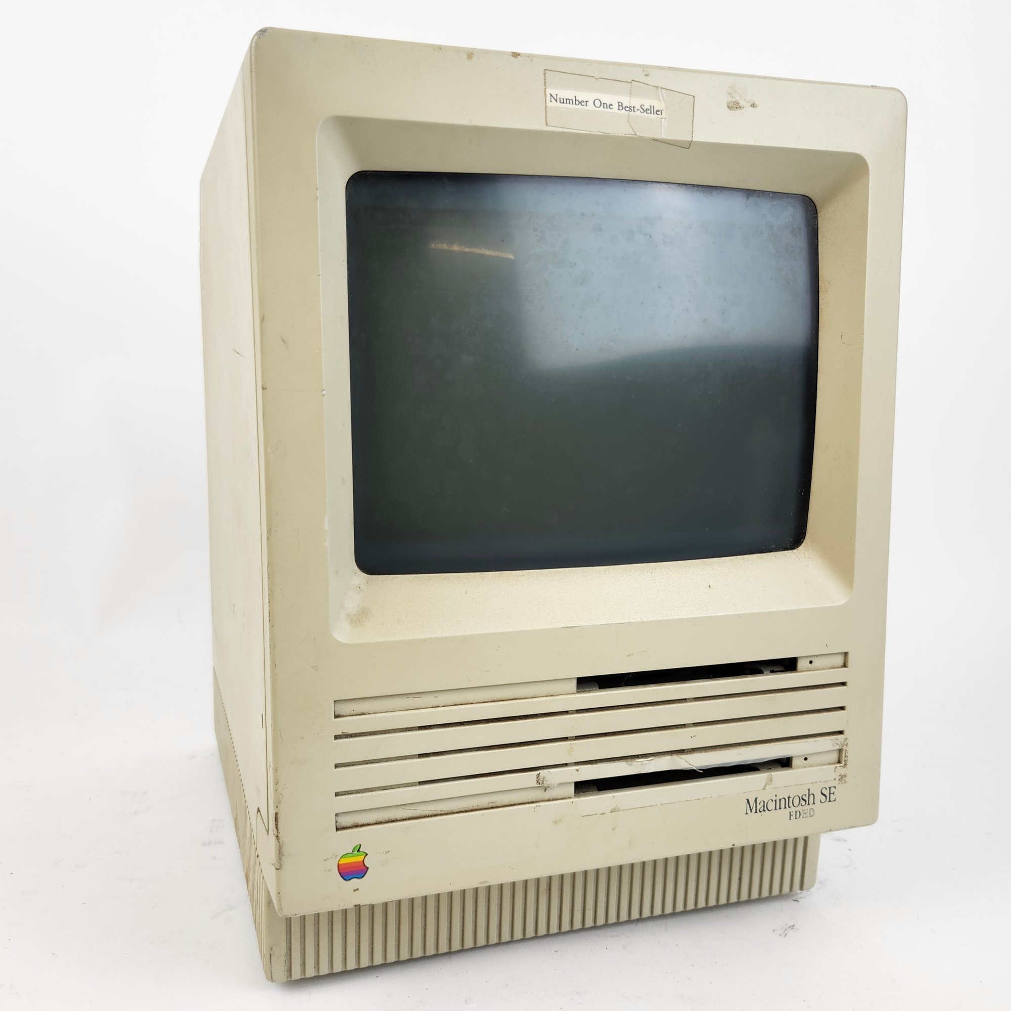 Apple Macintosh SE FDHD Model M5011 #1909993 | Auctionninja.com