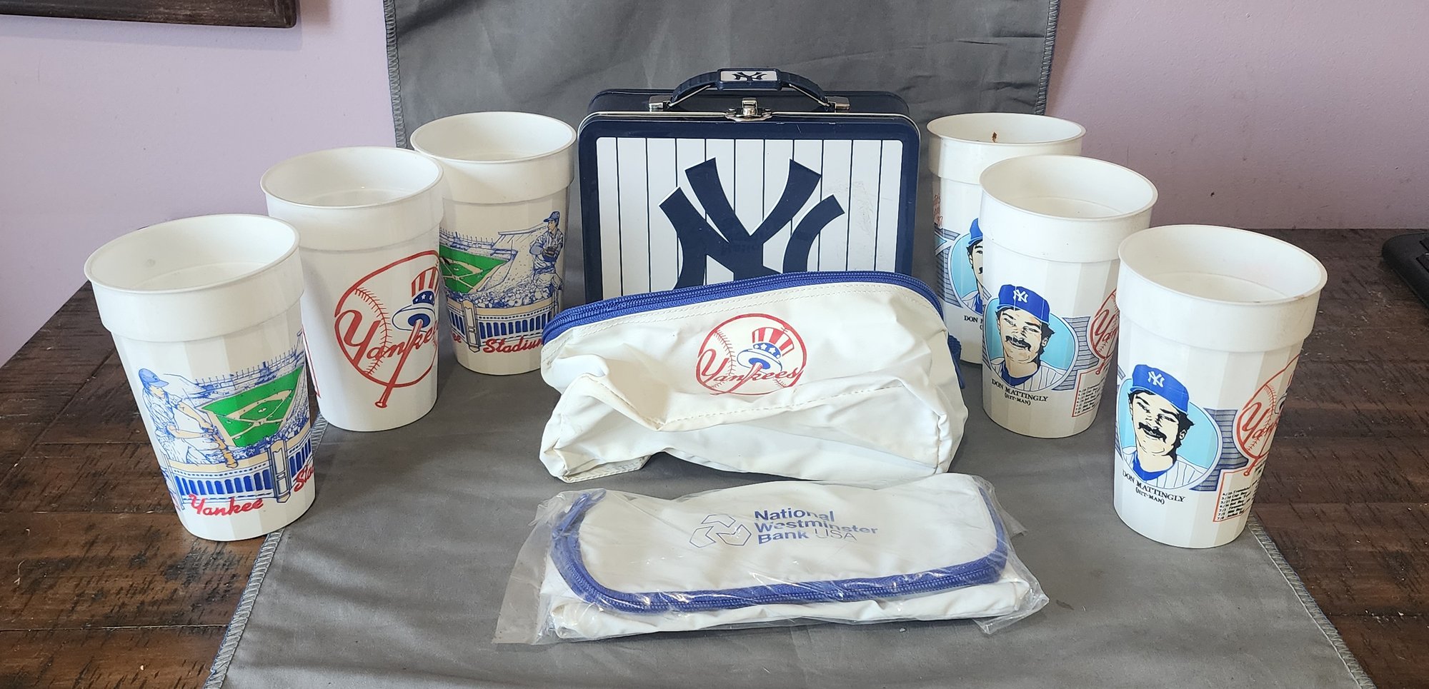 Misc MLB Baseball NY Yankees Items ~ Lunch Box ~ Don Mattingly Cups ...