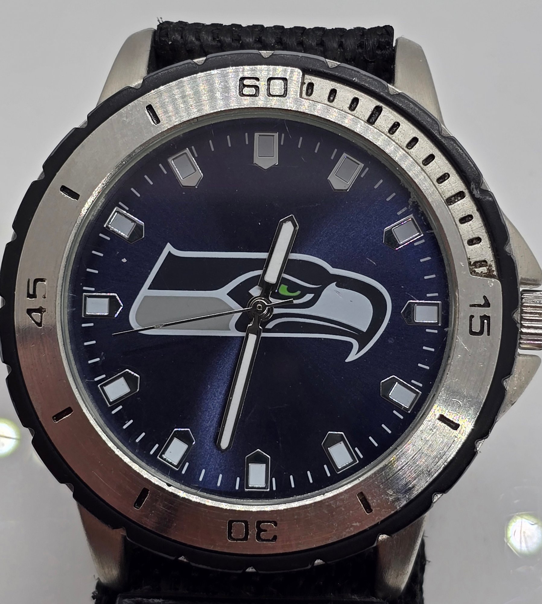 NFL Vintage Veteran's Series Seatle Seahawks Watch #1929969 ...