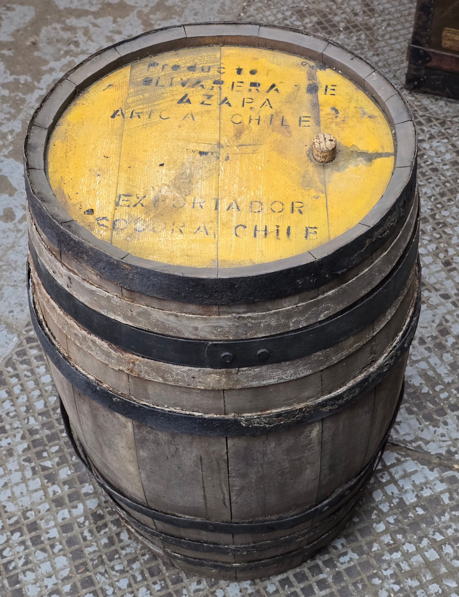 Antique Barrel From Chile #1968235 | Auctionninja.com
