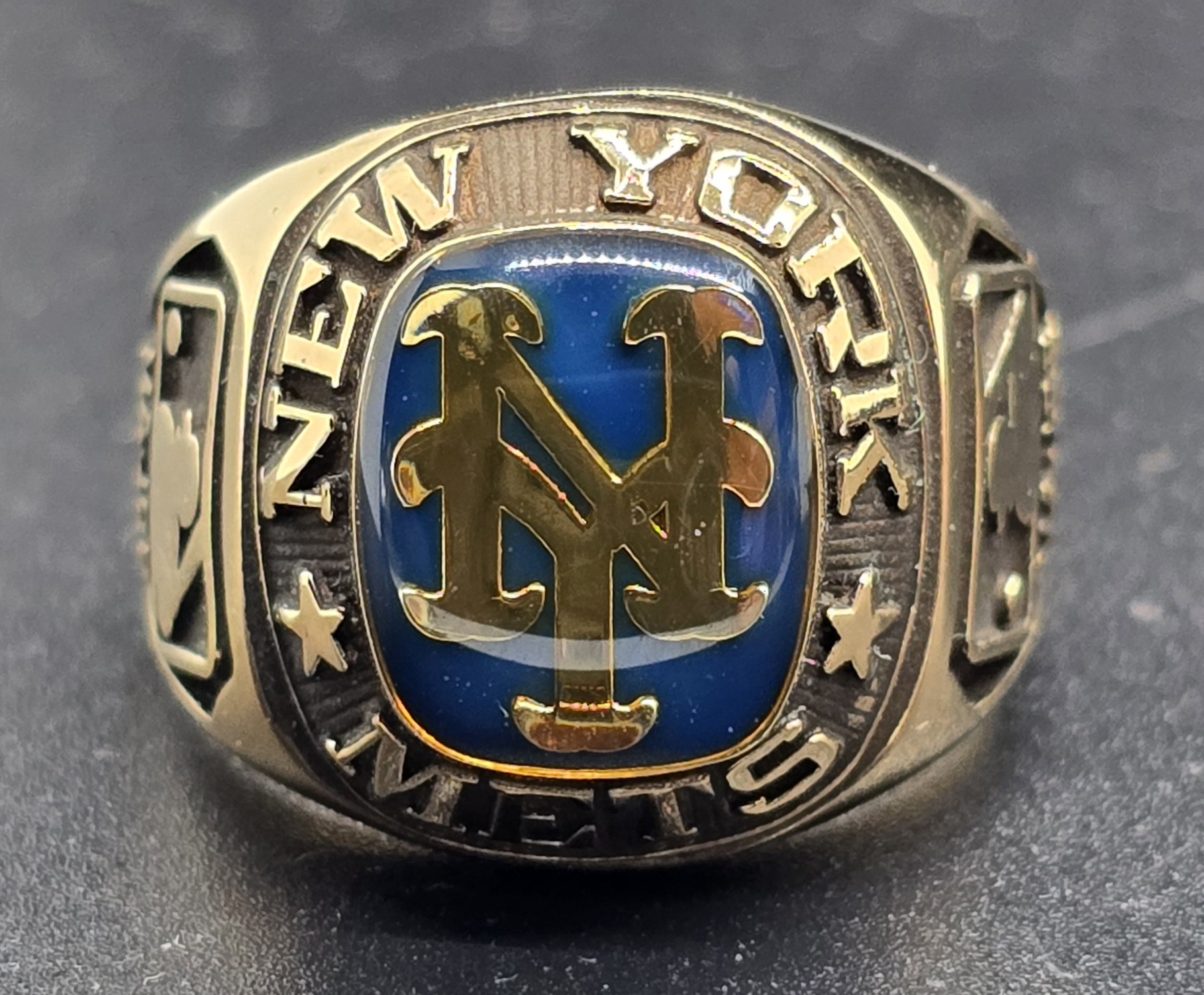 Vintage New York Mets Ring #2050712 | Auctionninja.com