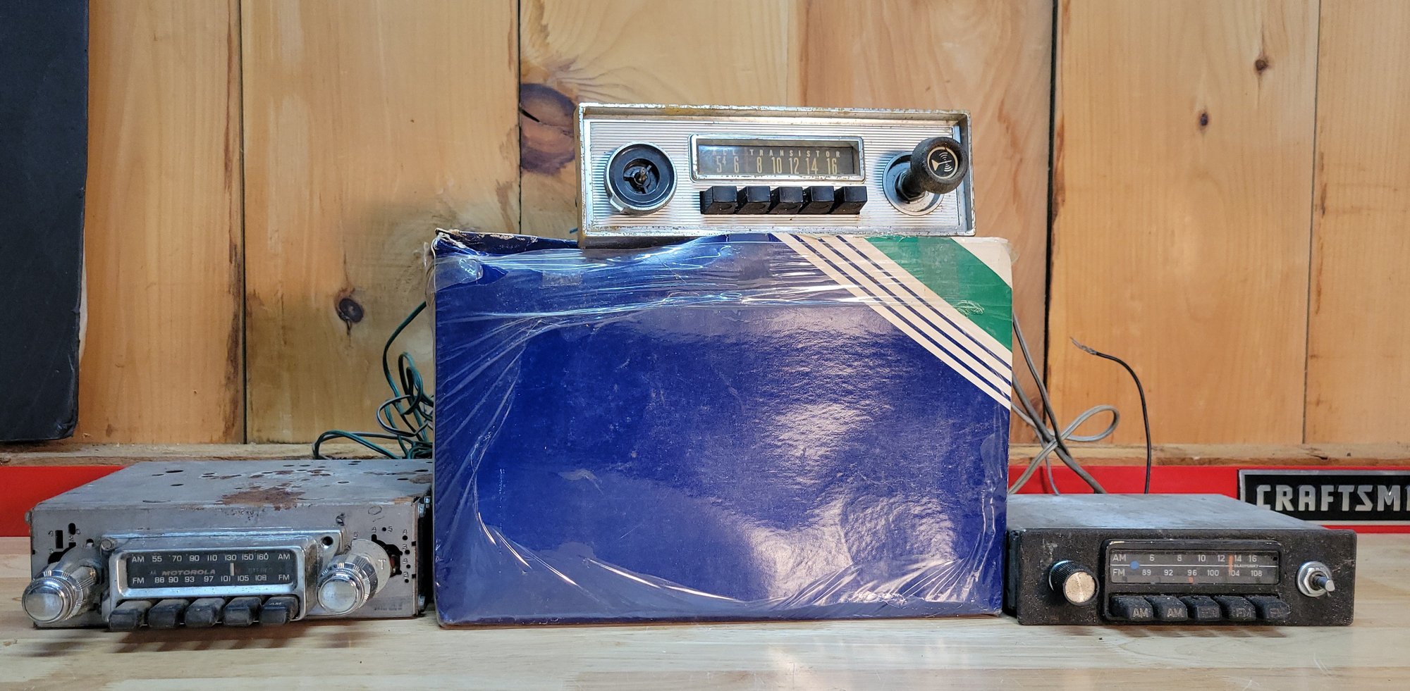 Vintage Automobile Audio Group. 3 Radios And A Pair Of Altec Lancing ...