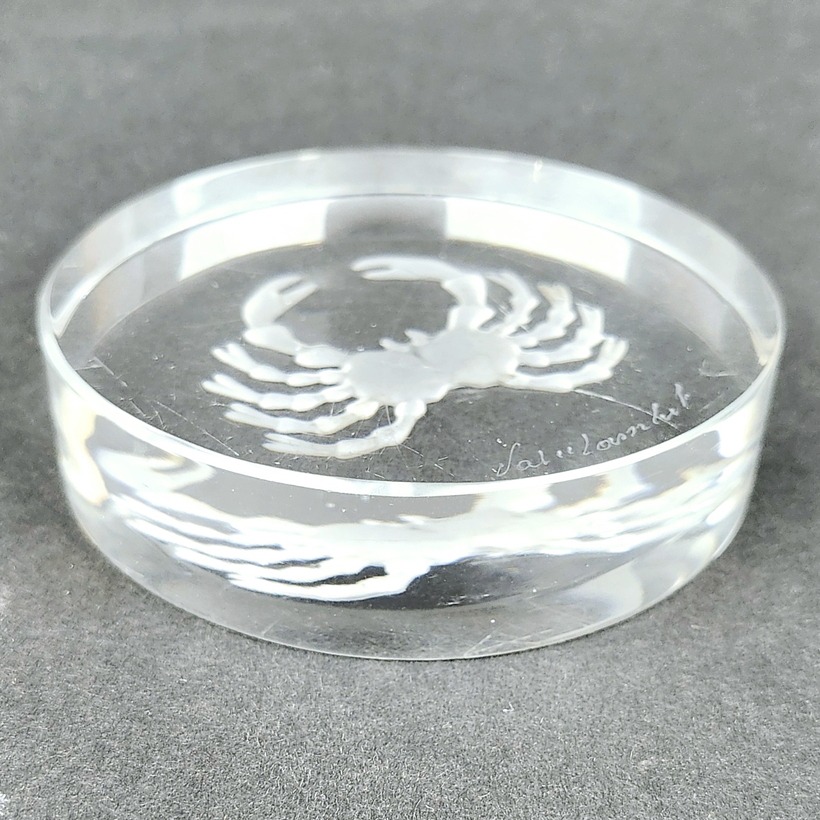 Val St Lambert Paperweight Crab Crystal #2079425 | Auctionninja.com