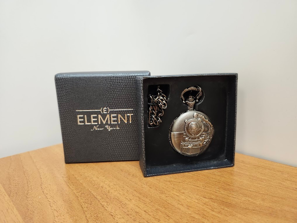 Element New York Train Railroad Pocket Watch #2121021 | Auctionninja.com