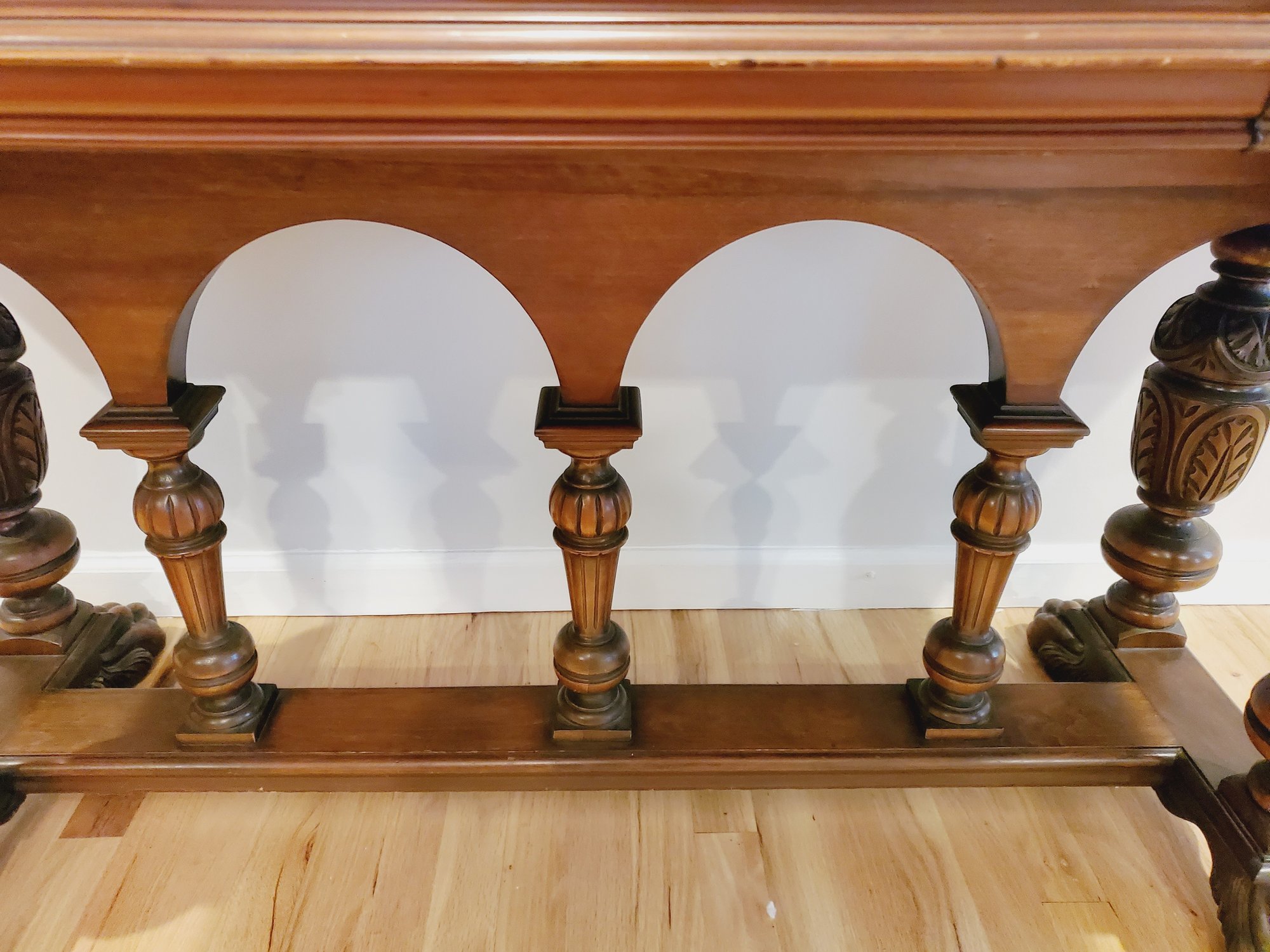 Vintage American Renaissance Extension Library / Dining Table ...