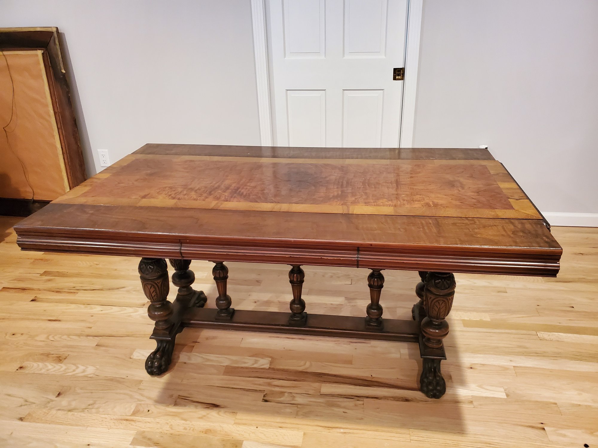 Vintage American Renaissance Extension Library / Dining Table ...