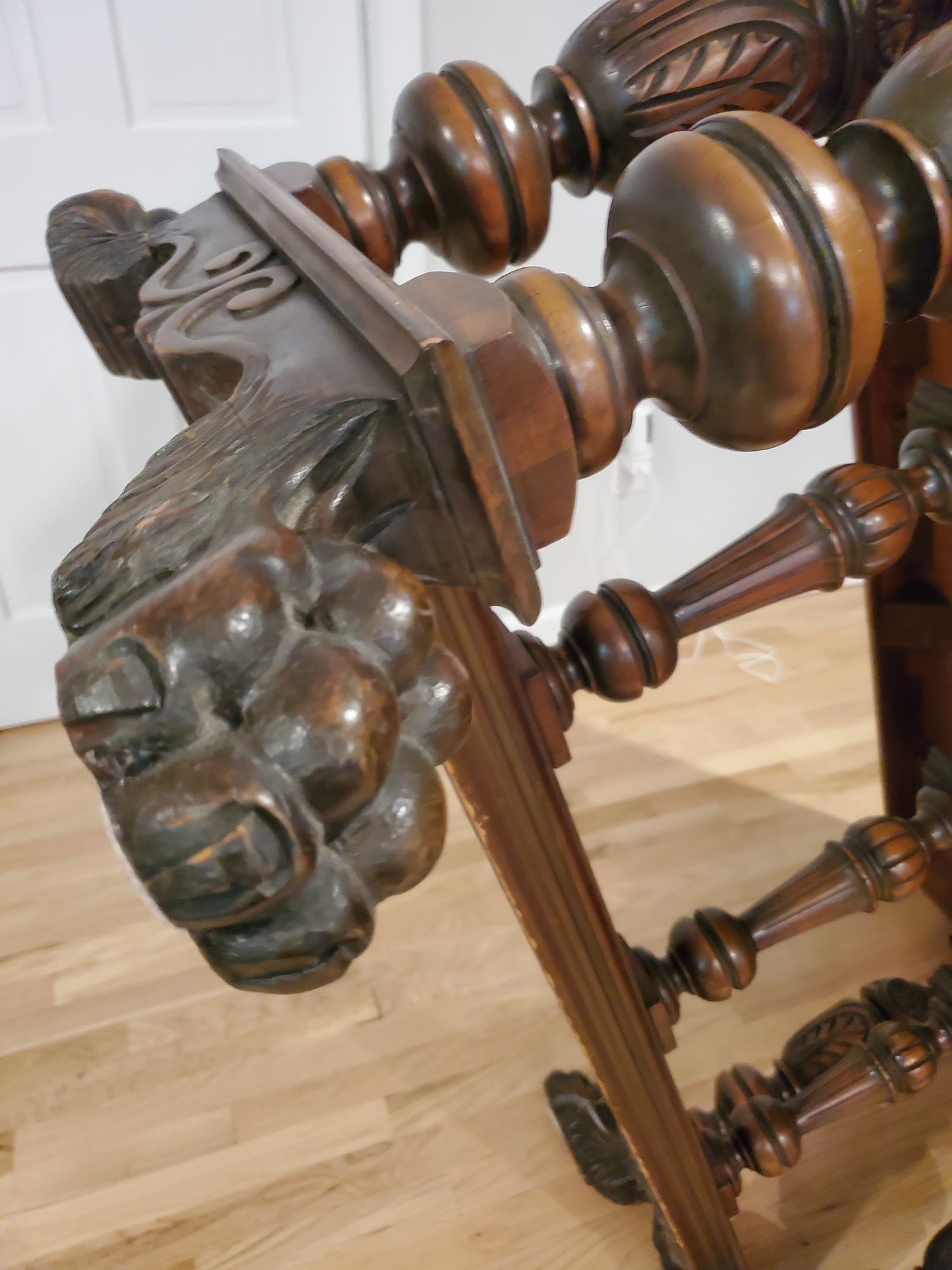 Vintage American Renaissance Extension Library / Dining Table ...