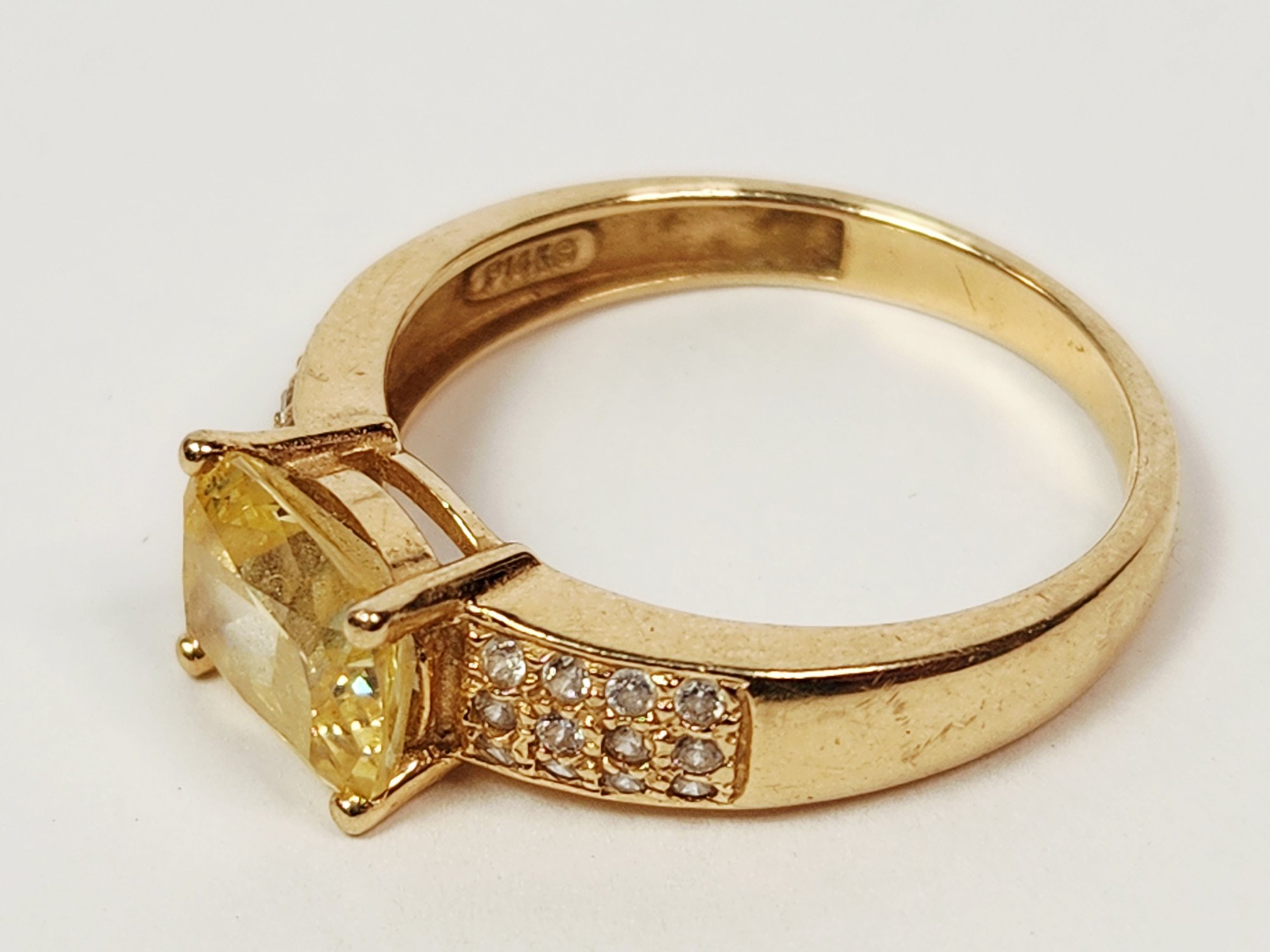 Beautiful 14k Yellow Gold CZ & Yellow Labradorite Emerald Cut Stone ...