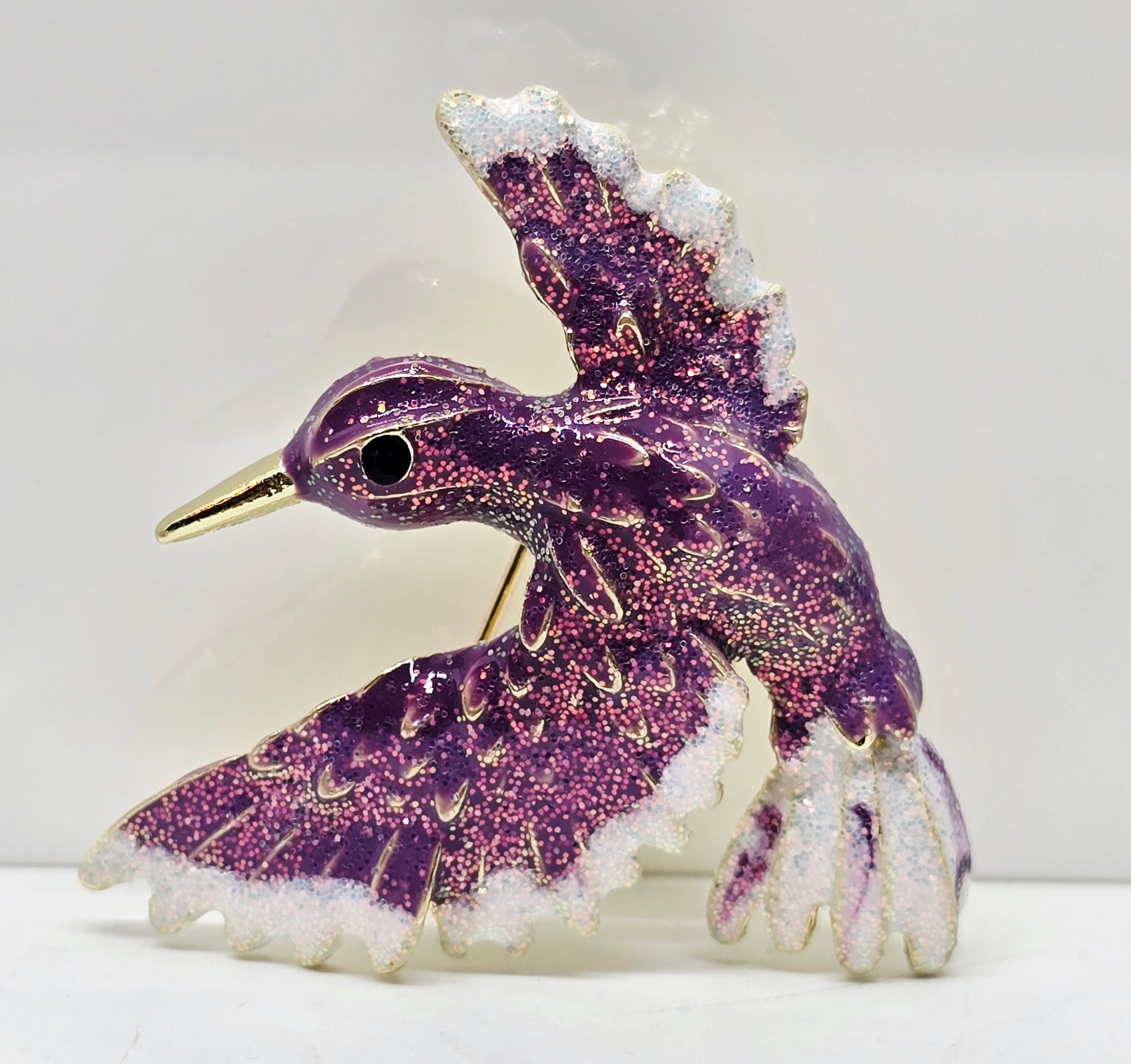 Stunning Hummingbird Brooch #2167784 | Auctionninja.com