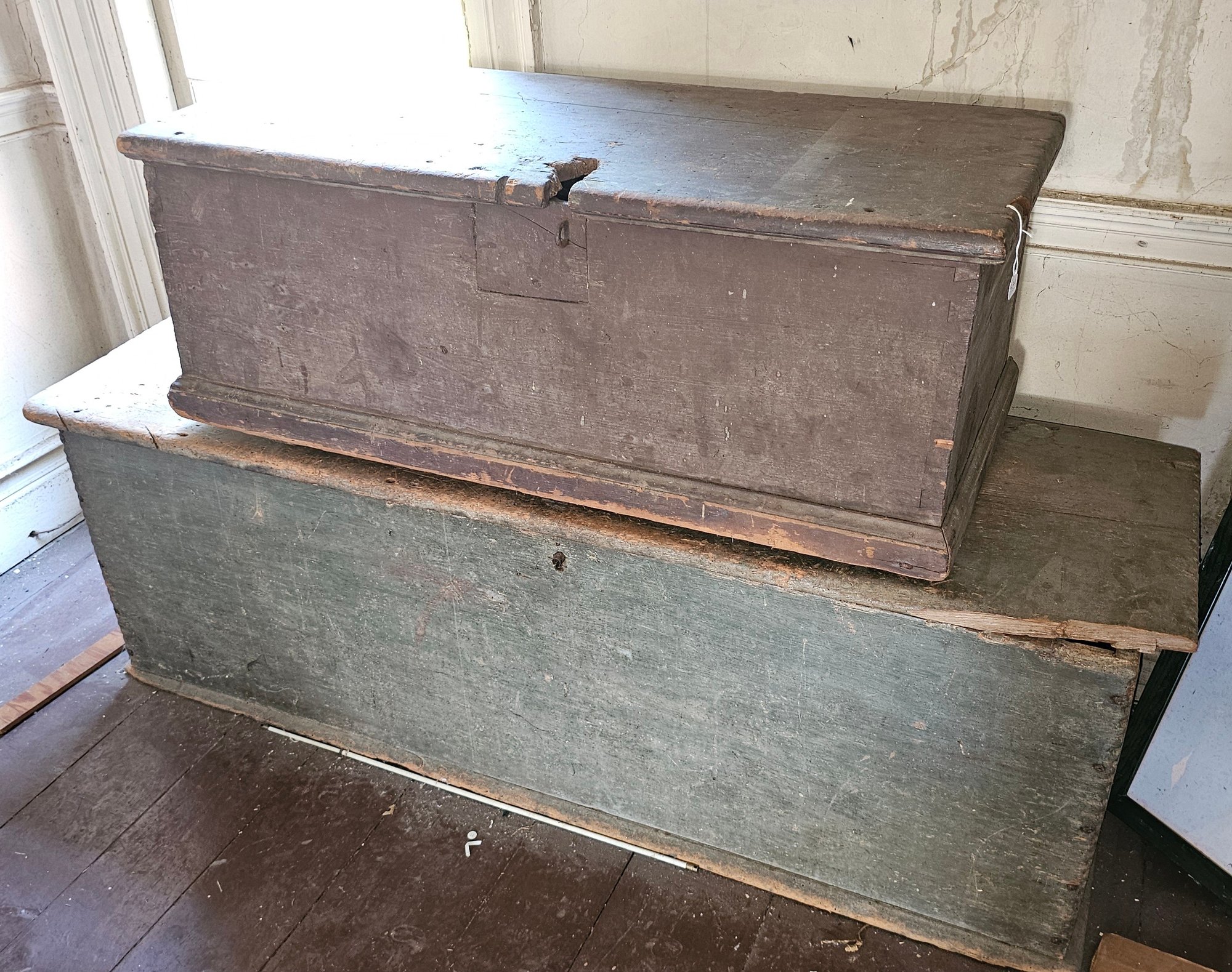2 Oversize Green 6 Board Chest And 6 Board Canded Chest #2175074 ...
