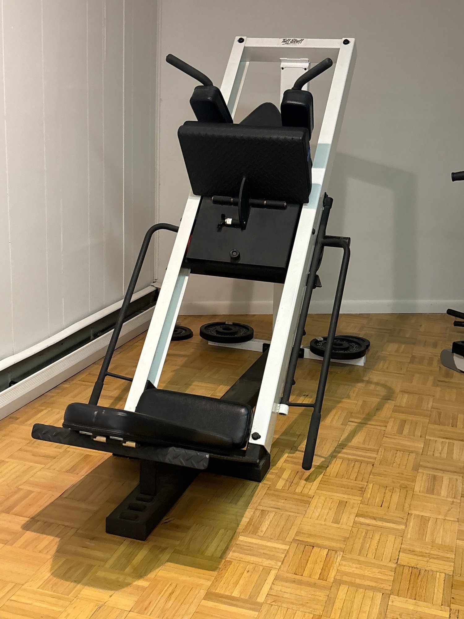 Tuff Stuff Heavy-Duty Leg Press Machine Made In USA With Plates ...