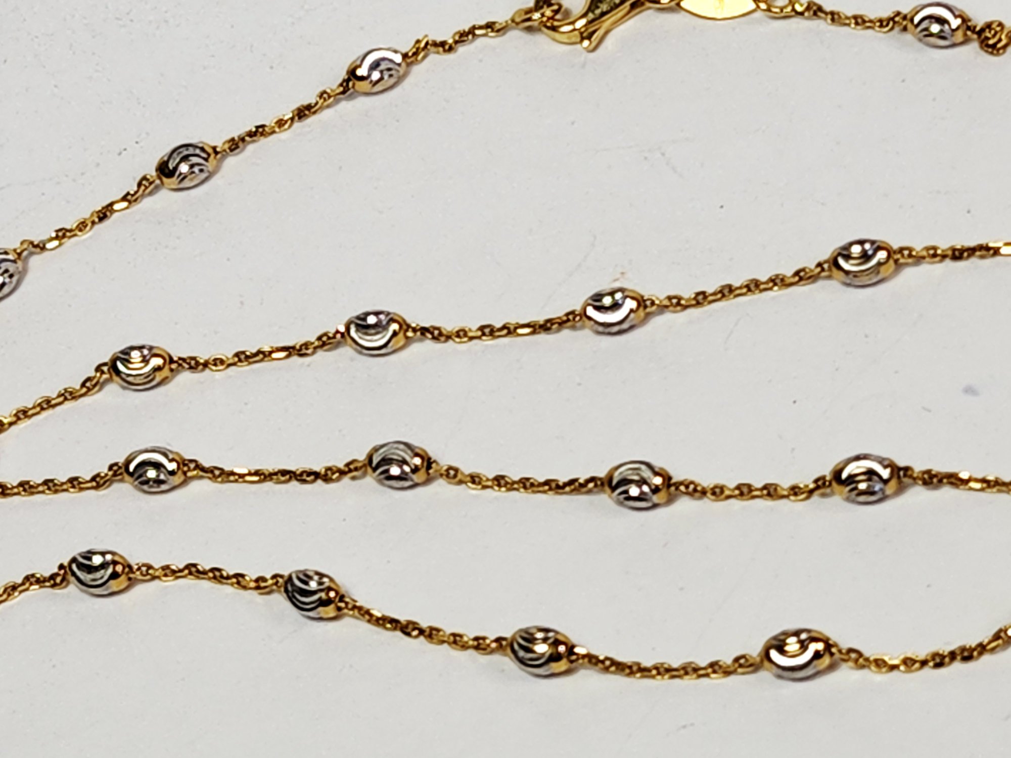 Beautiful 14k Yellow Gold Tri-color Italian-made Oval Bead Station ...