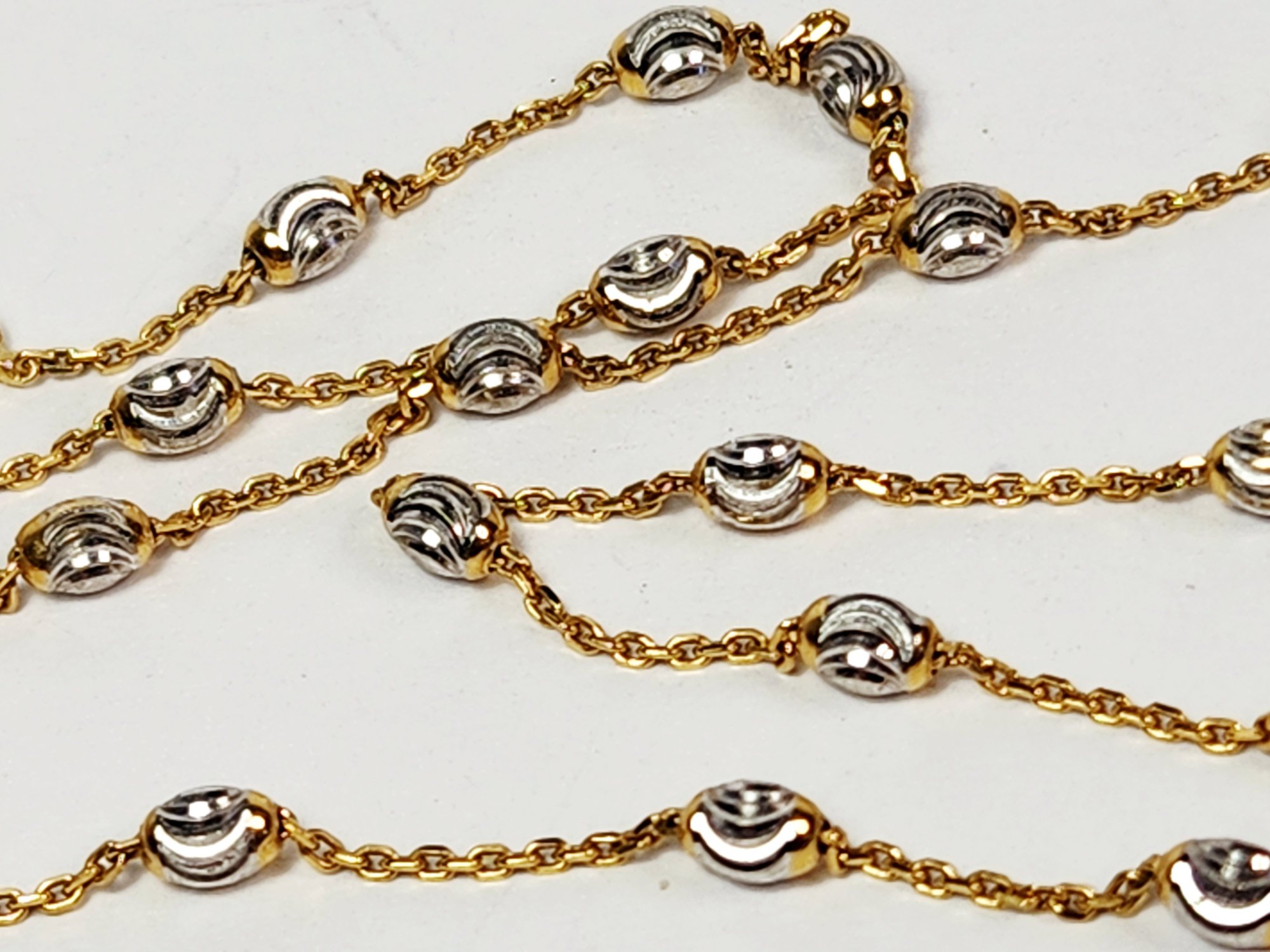 Beautiful 14k Yellow Gold Tri-color Italian-made Oval Bead Station ...