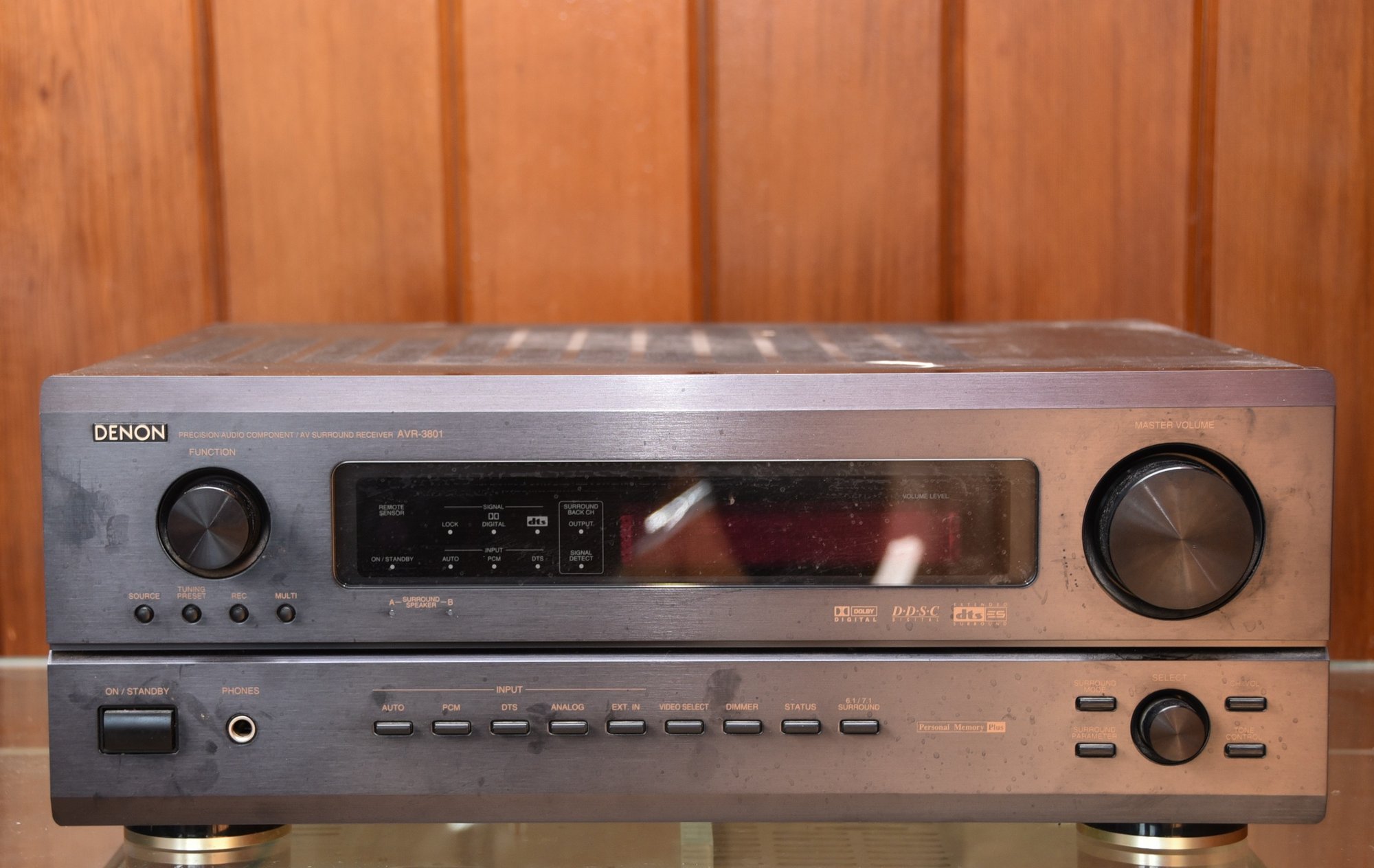Denon Receiver Model AVR-3801 #2035505 | Auctionninja.com
