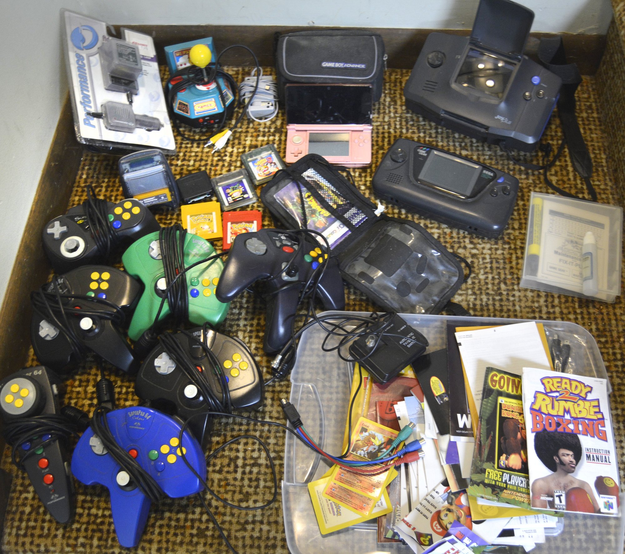 Assortment Of Video Game Accessories - Sega Game Gear, Nintendo DS, N64 ...