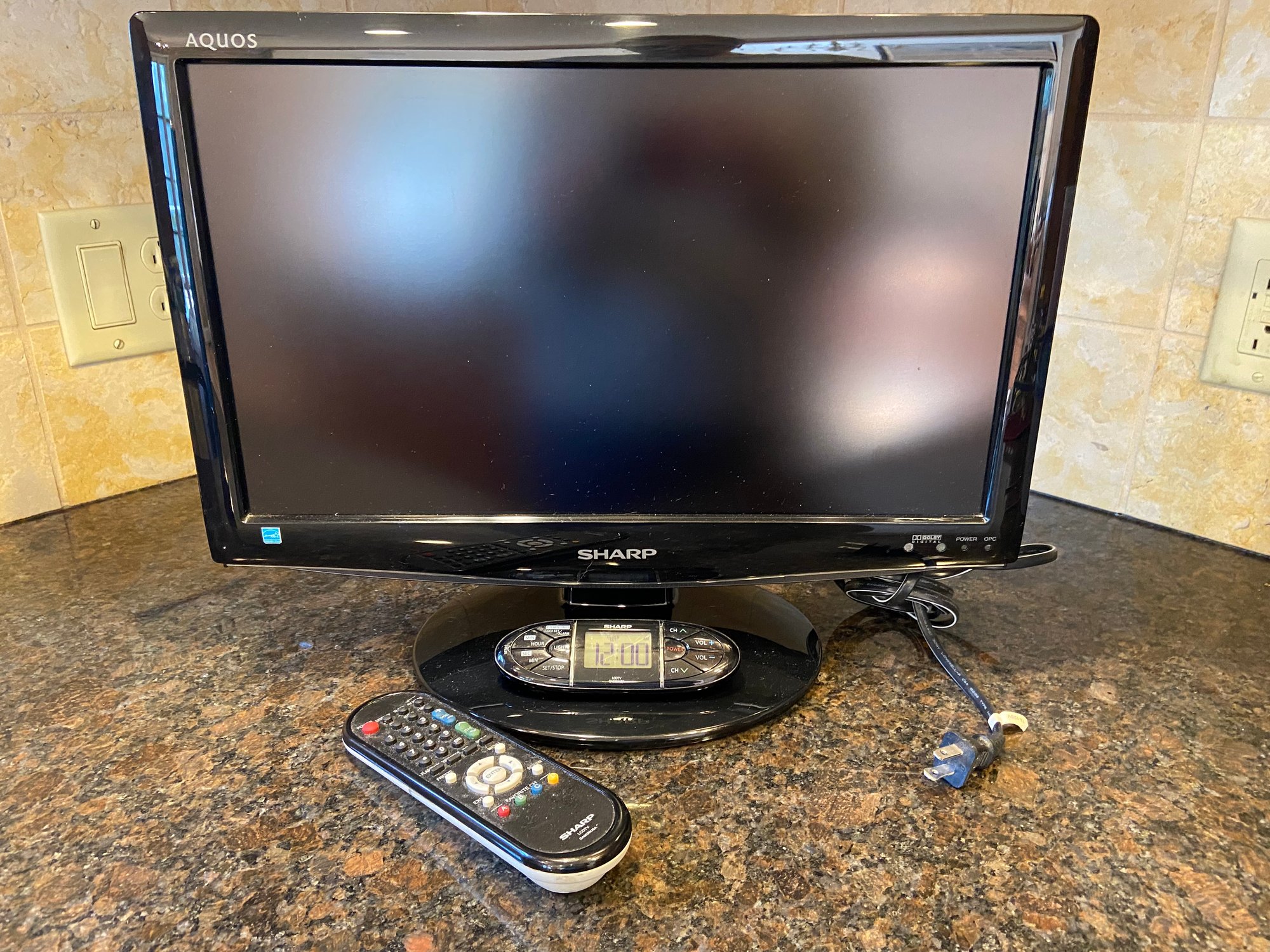 Sharp Liquid Crystal TV LC-19D45U With Remote Control #1493708 ...