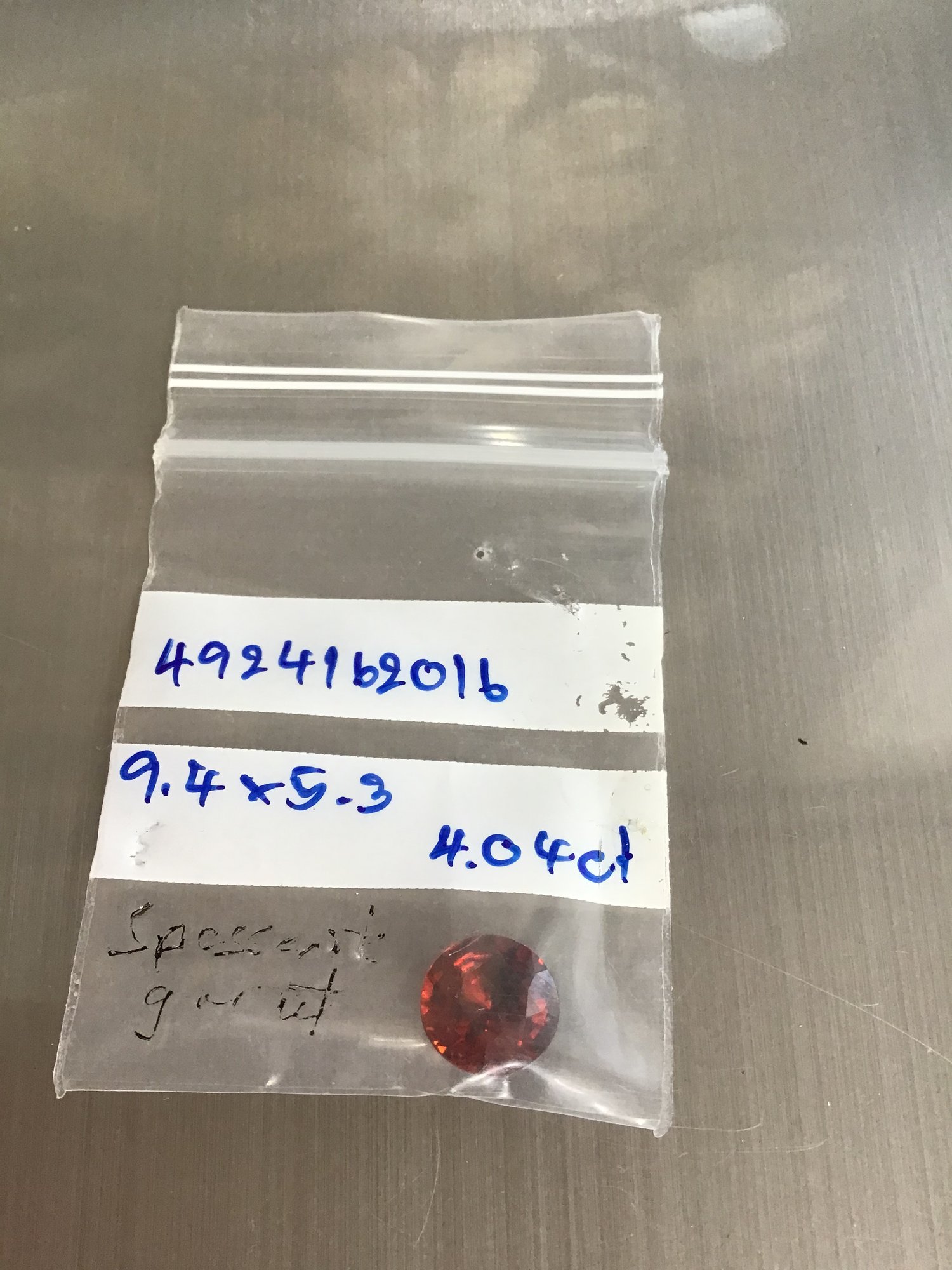 4 Ct Loose Garnet Gemstone #1917257 | Auctionninja.com