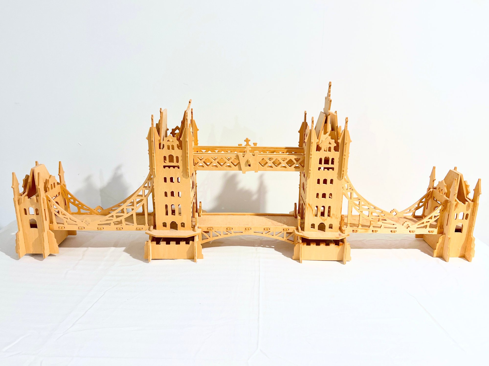 Wooden London Bridge Replica 3D Model #1676877 | Auctionninja.com