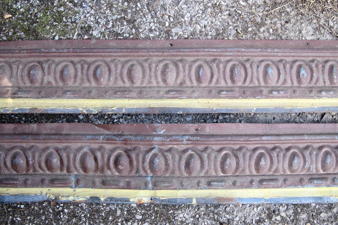 Pair Of Vintage Tin Molding #2213200 | Auctionninja.com