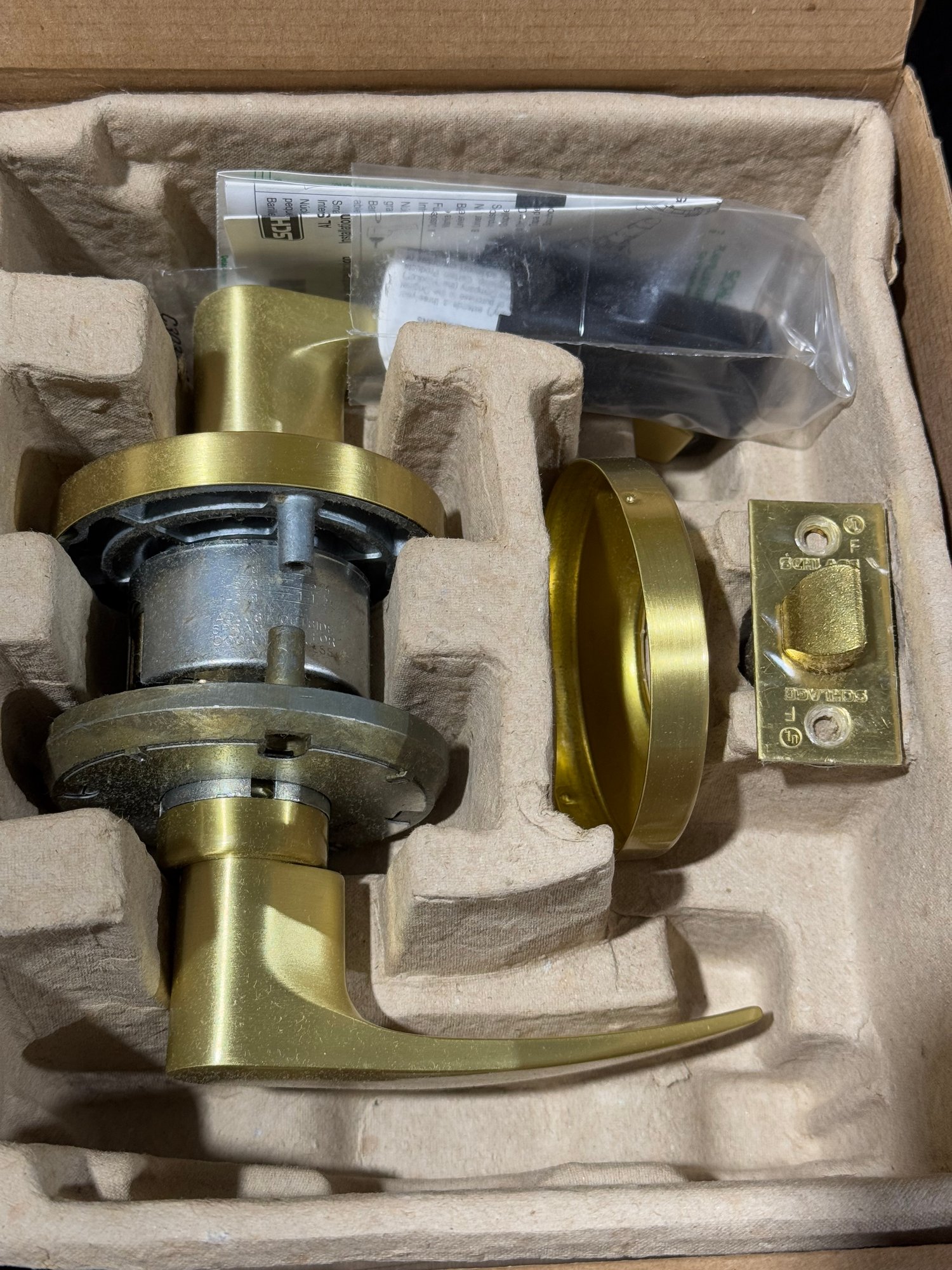 Five New Schlage Brass Passage Latches #2043579 | Auctionninja.com